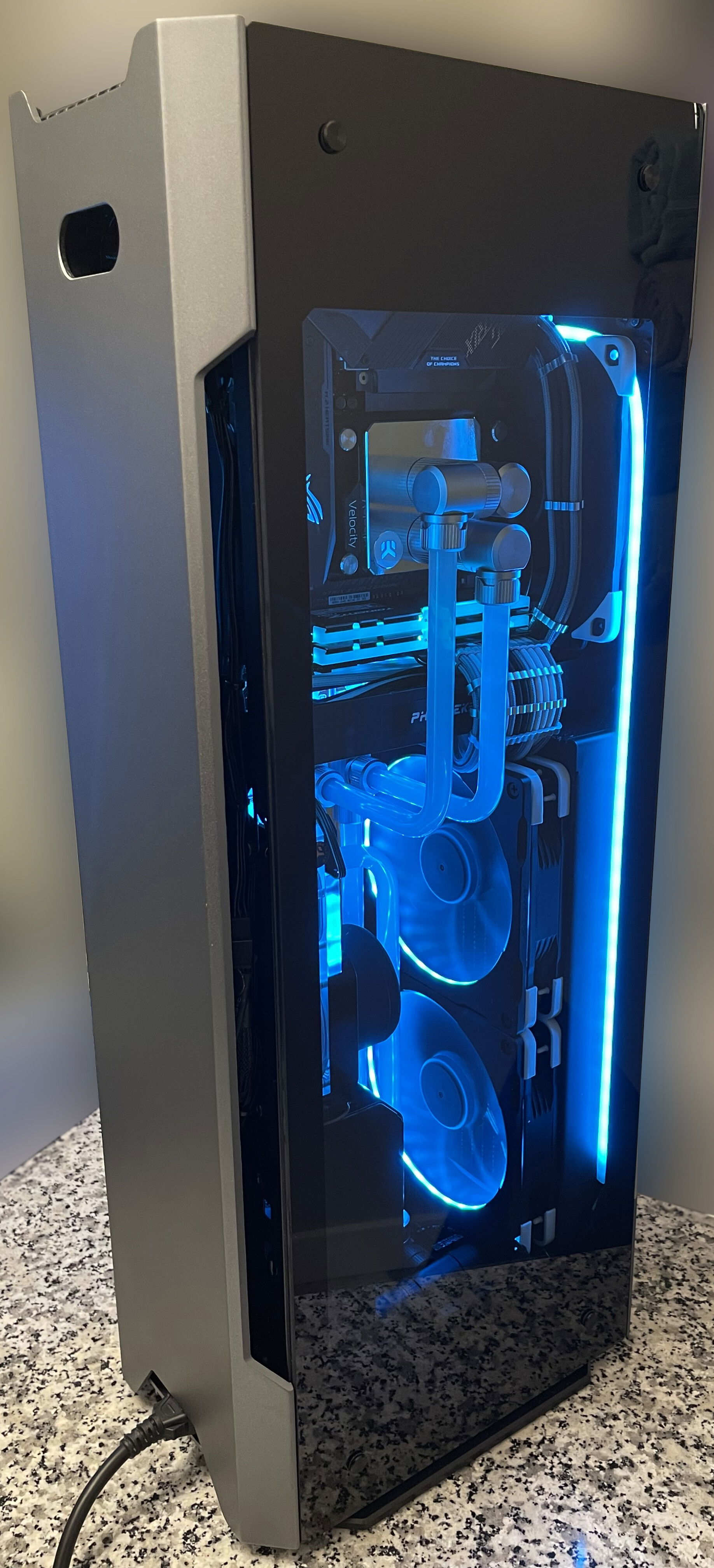 Azure V2 - Cyan, Steel, White, and Black Evolv Shift X » builds.gg