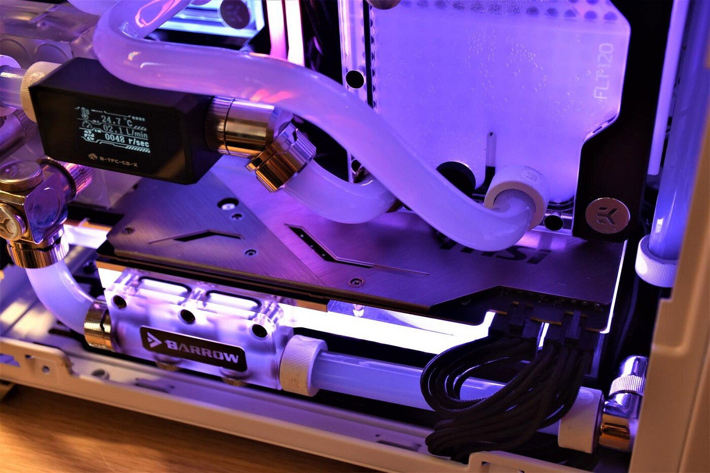 NR200P WATERCOOLED (dual-rad) » builds.gg