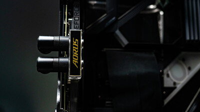 Lian Li O11 XL, custom loop, front distro plate, black & yellow » builds.gg