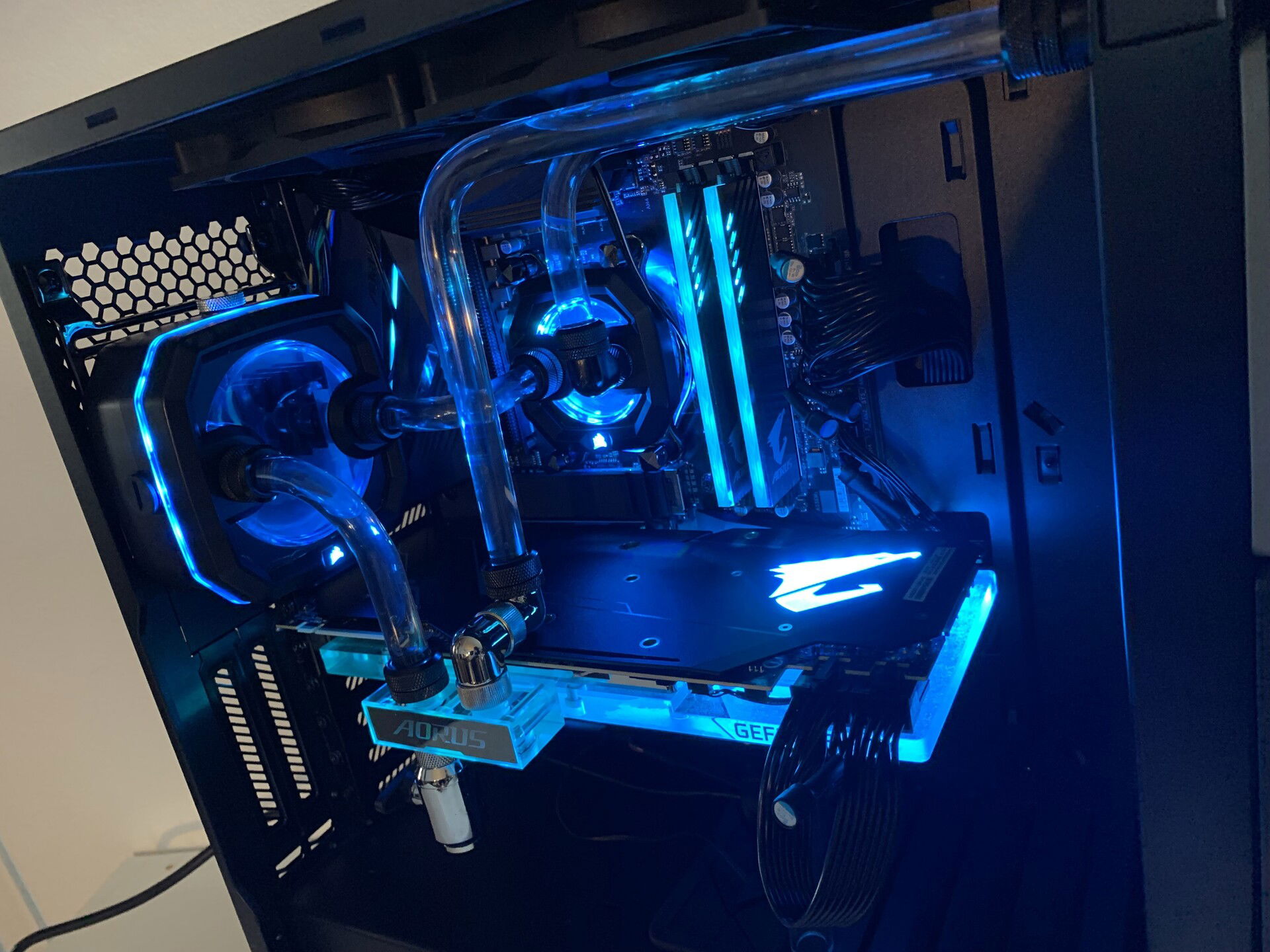 Aorus Build » builds.gg