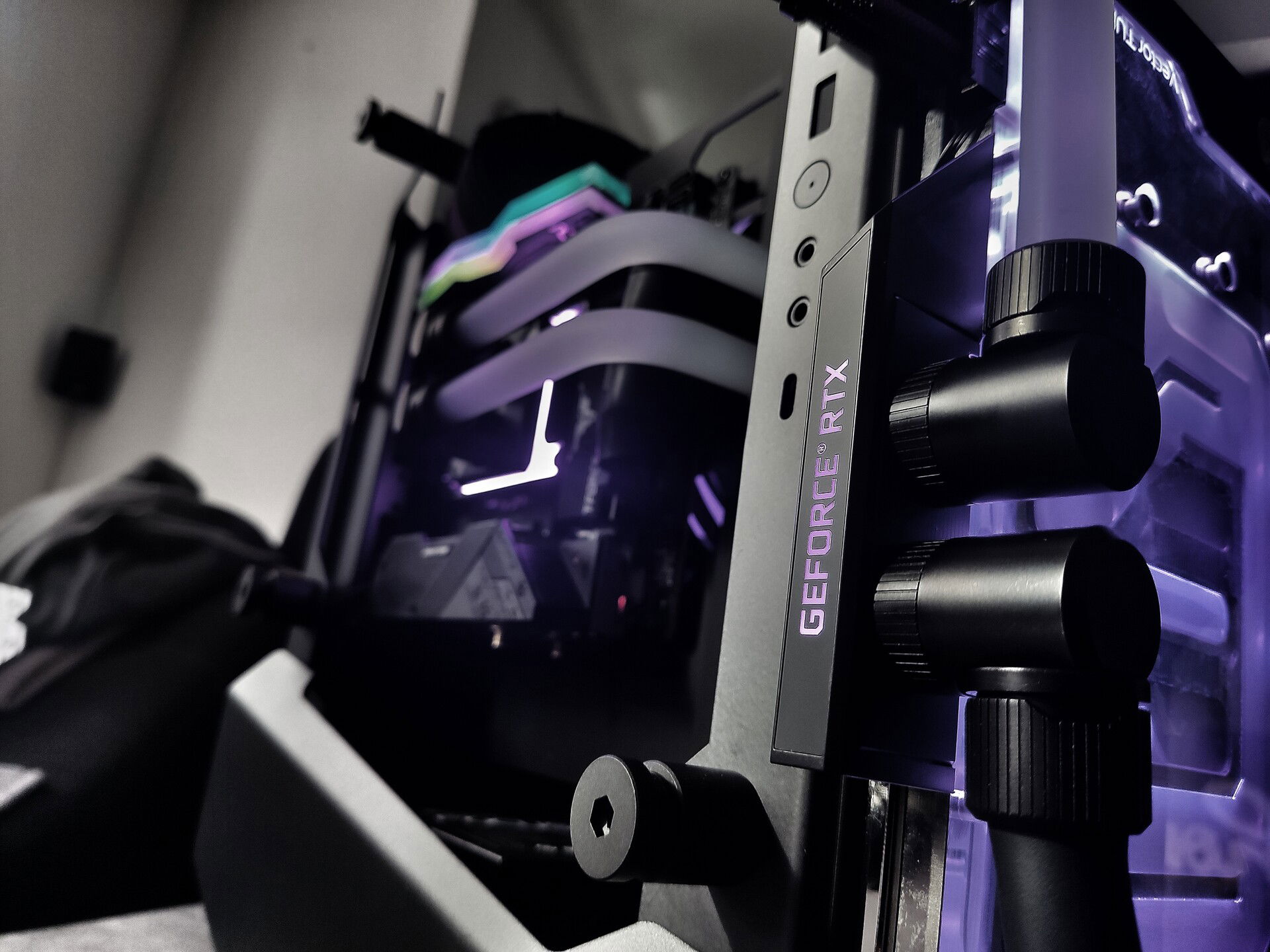 Striker » builds.gg