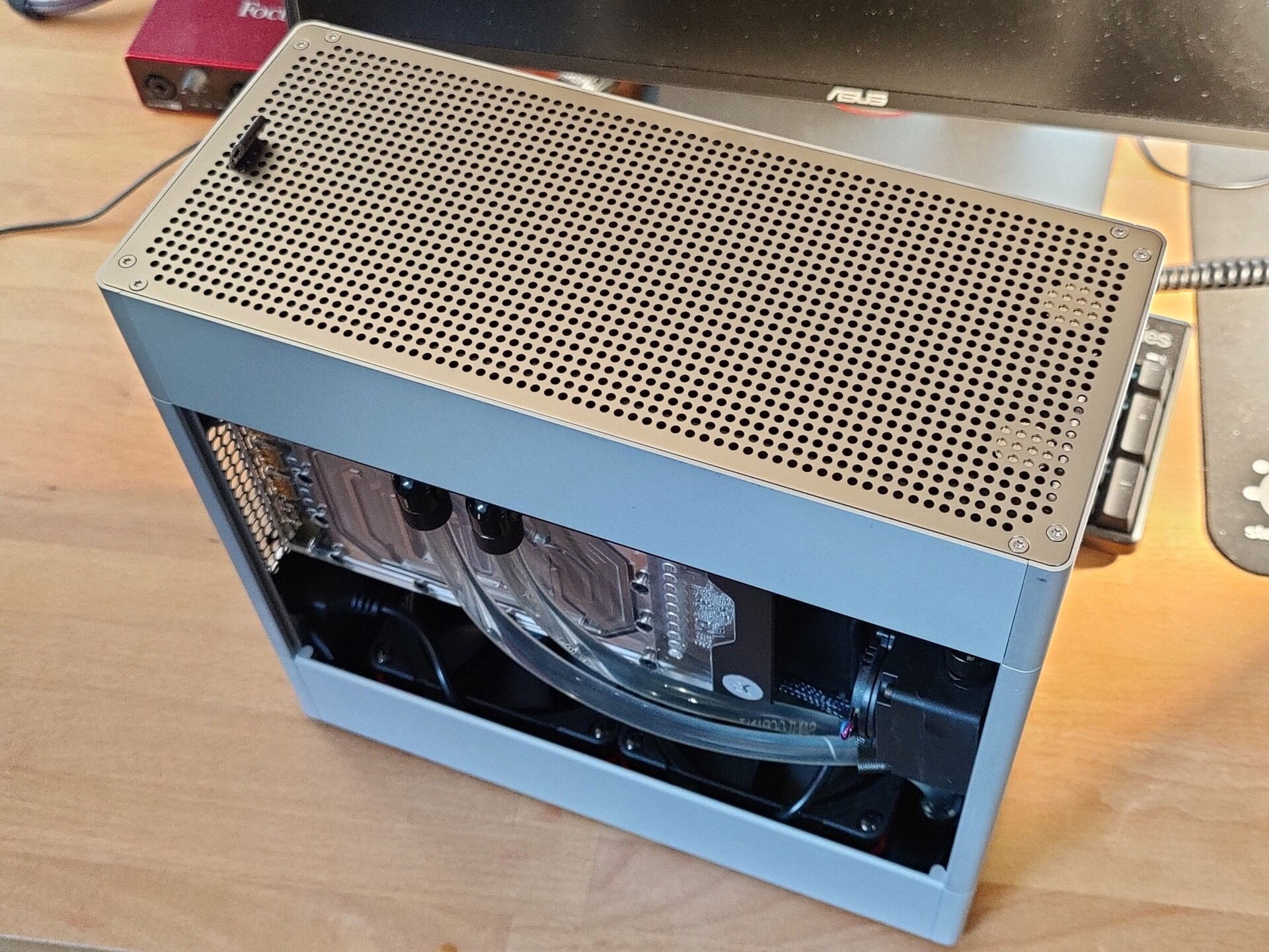 Louqe Ghost s1 Custom Loop » builds.gg