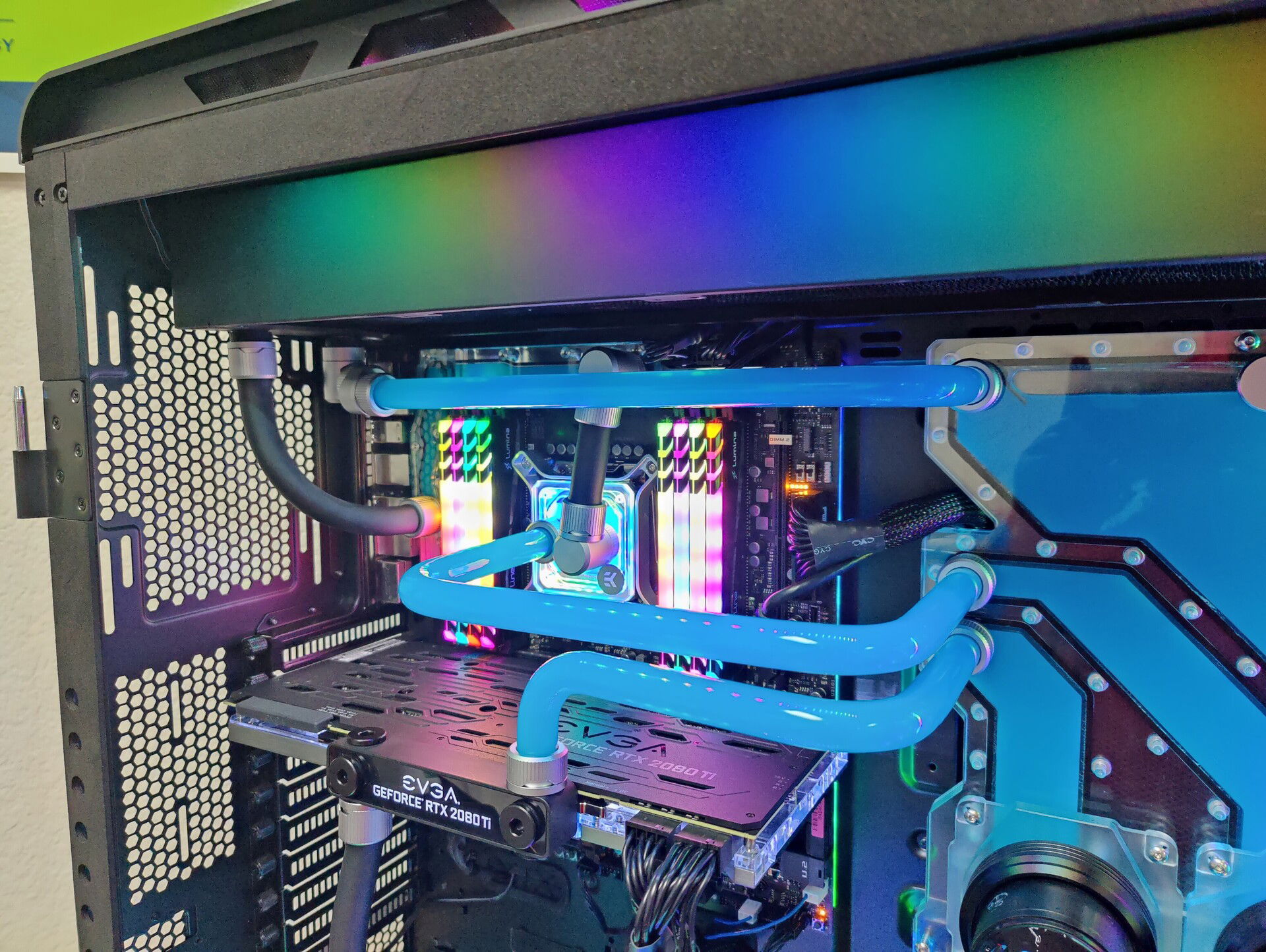 Phanteks Enthoo Elite - Dual Loop/Distro Plate » builds.gg