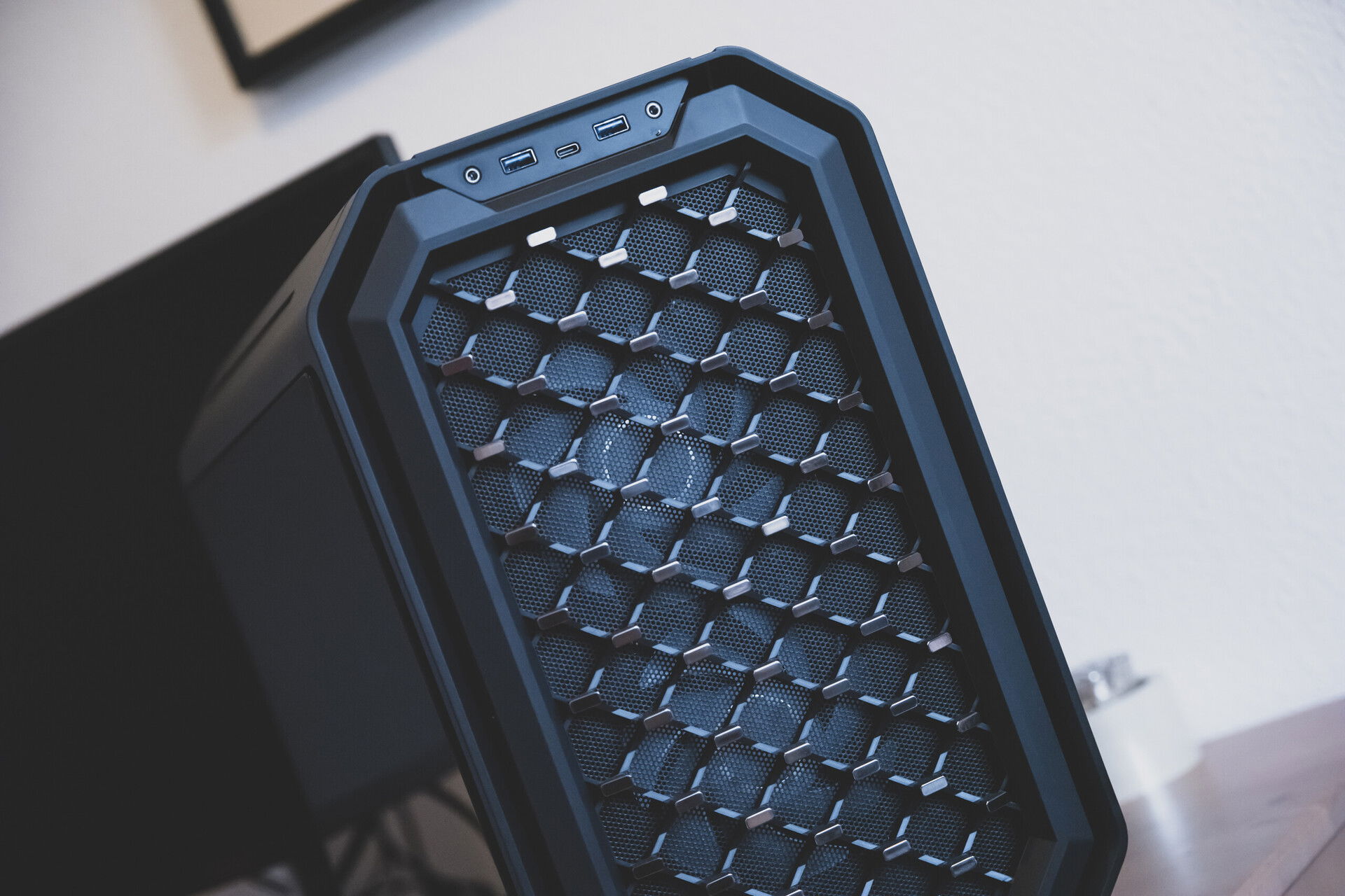 DARK CUBE - Upside down » builds.gg