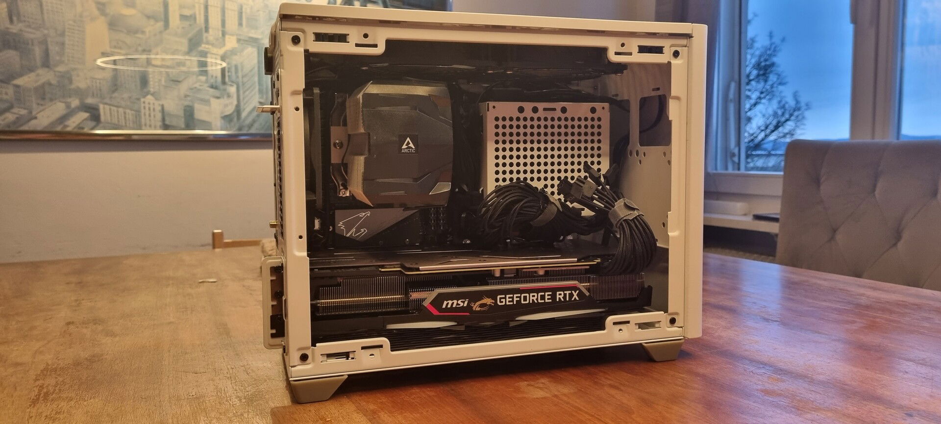 White Mobile » builds.gg