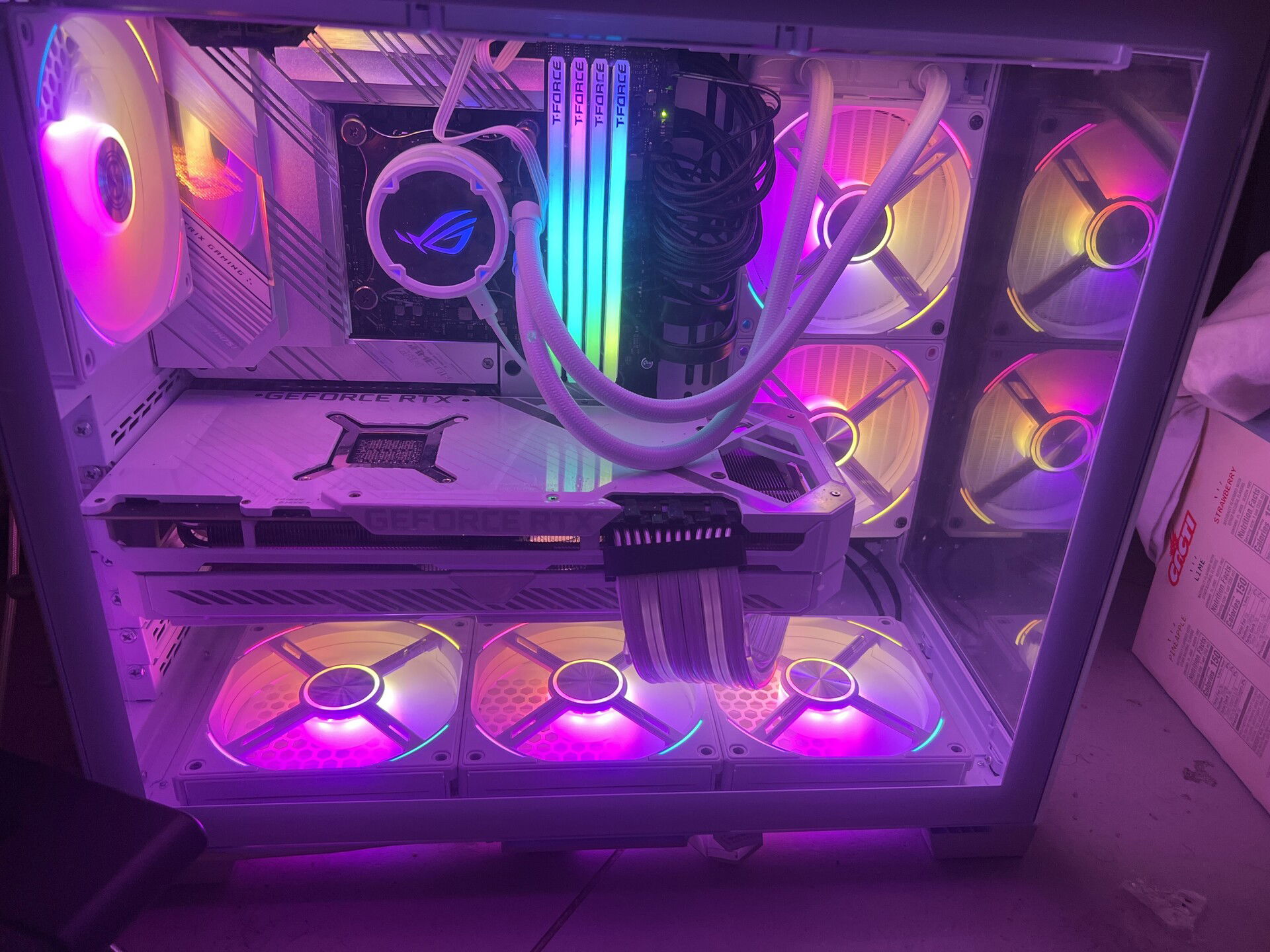 Current Comp » builds.gg