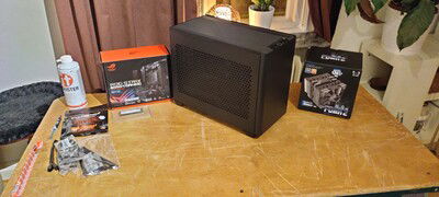 Custom Pc Build #77 "Pink Glaze" A gaming pc on a Lian-Li 011 Dynamic ...