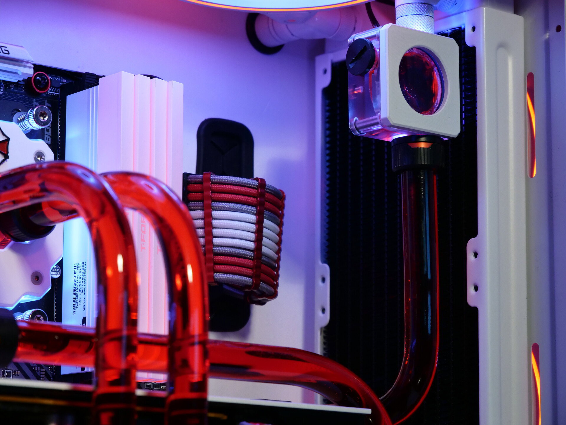 Cooler Master TD300 » builds.gg
