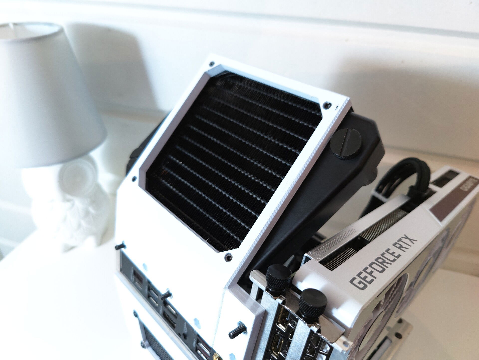 Placeholder - itx test bench » builds.gg