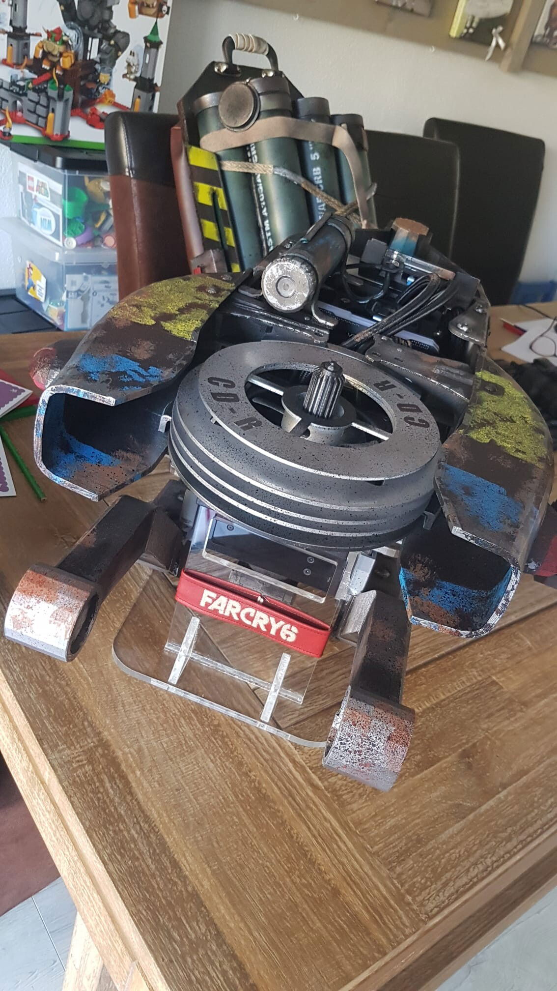 Discos Locos- Far Cry 6 build » builds.gg