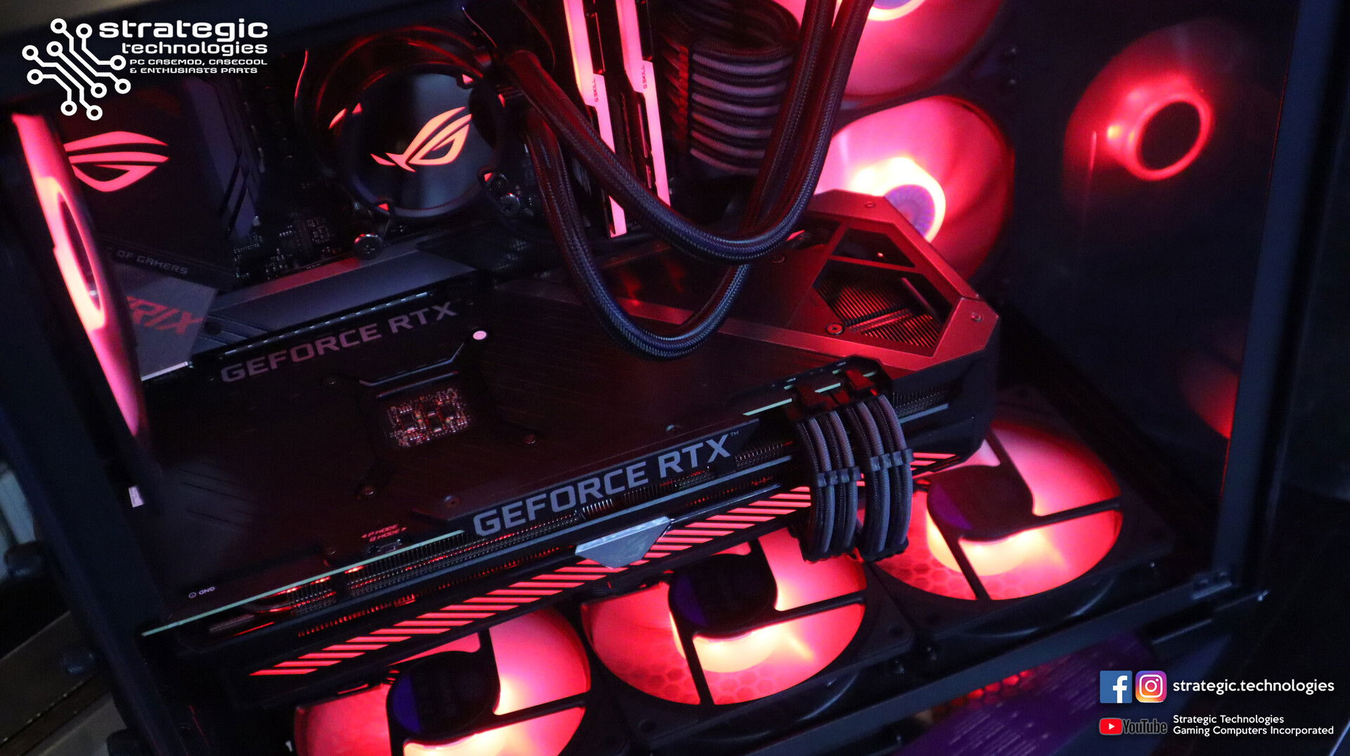 ASUS ROG Gaming PC build video inside Lian Li 011 Dynamic Mini » builds.gg