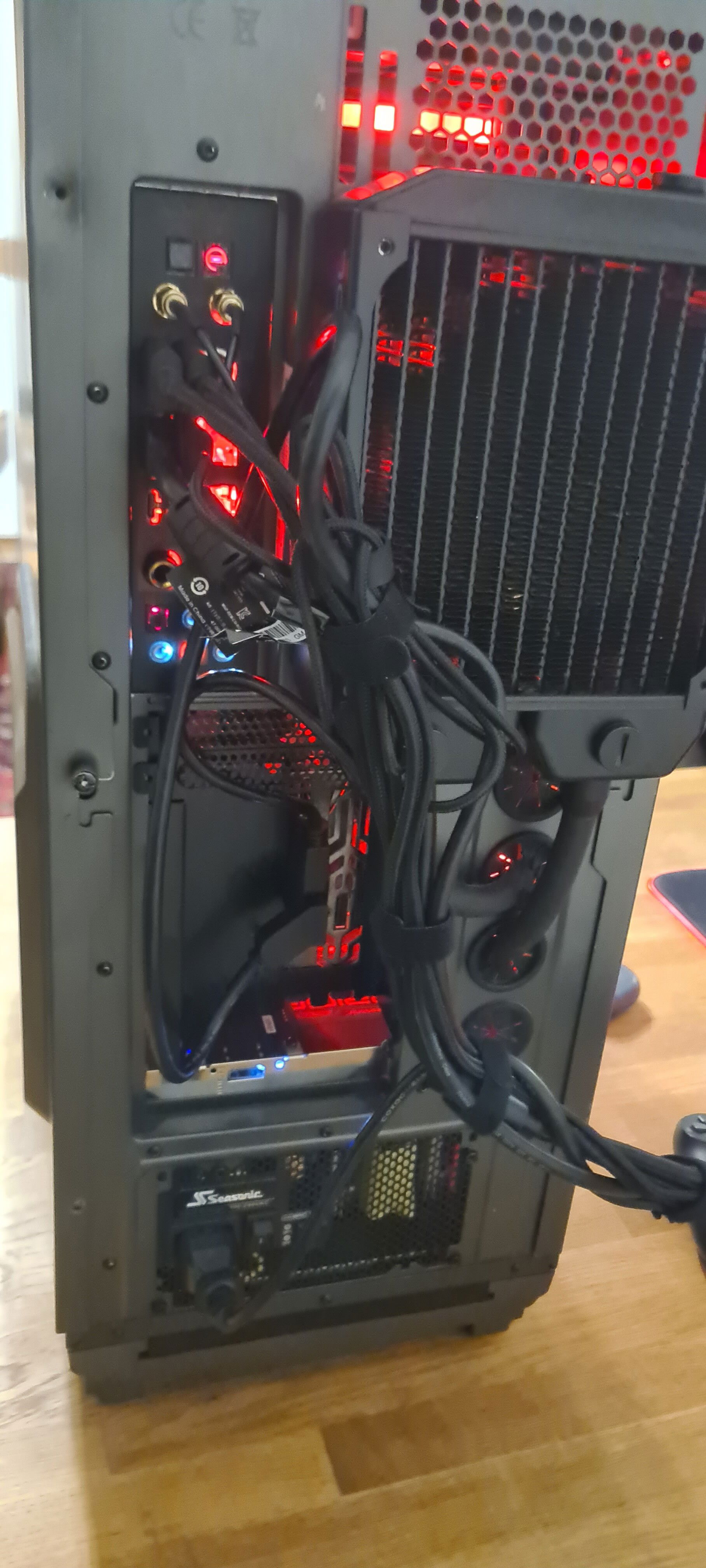 The Unnamed Red Build » builds.gg