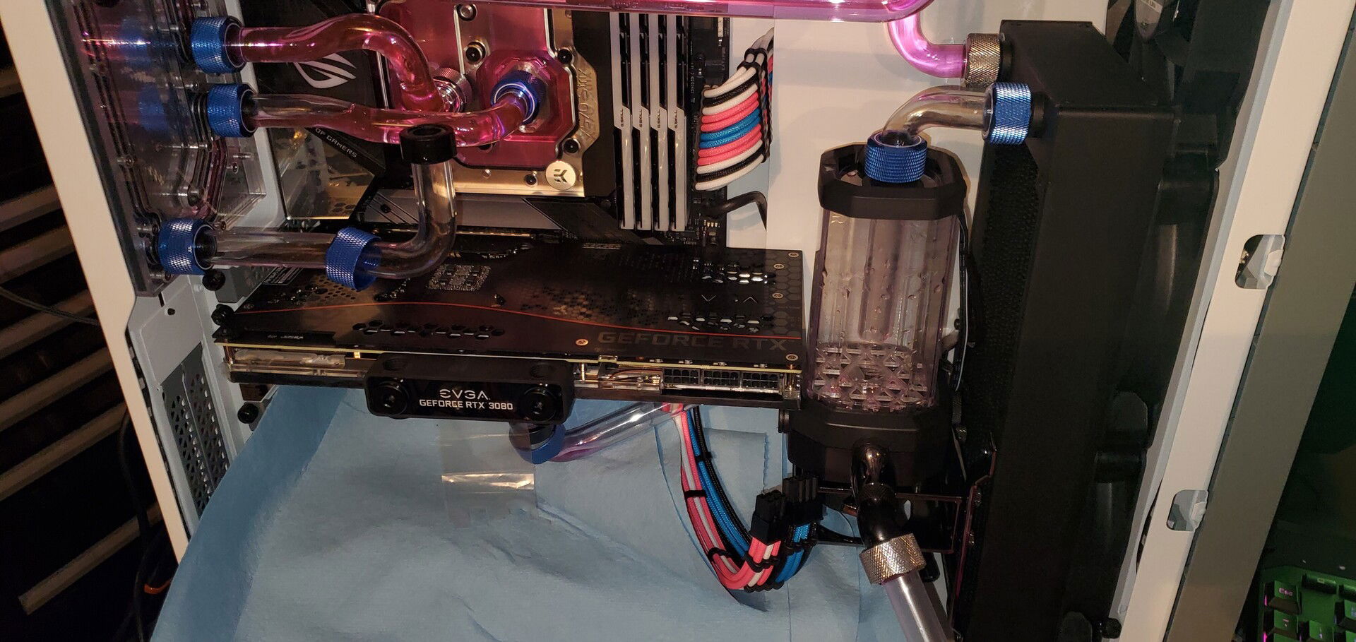 Spider Gwen PC » builds.gg