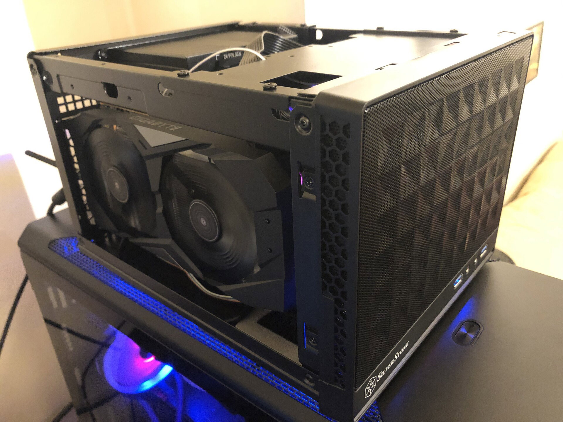 Silverstone Sugo SG13B (Black) » builds.gg
