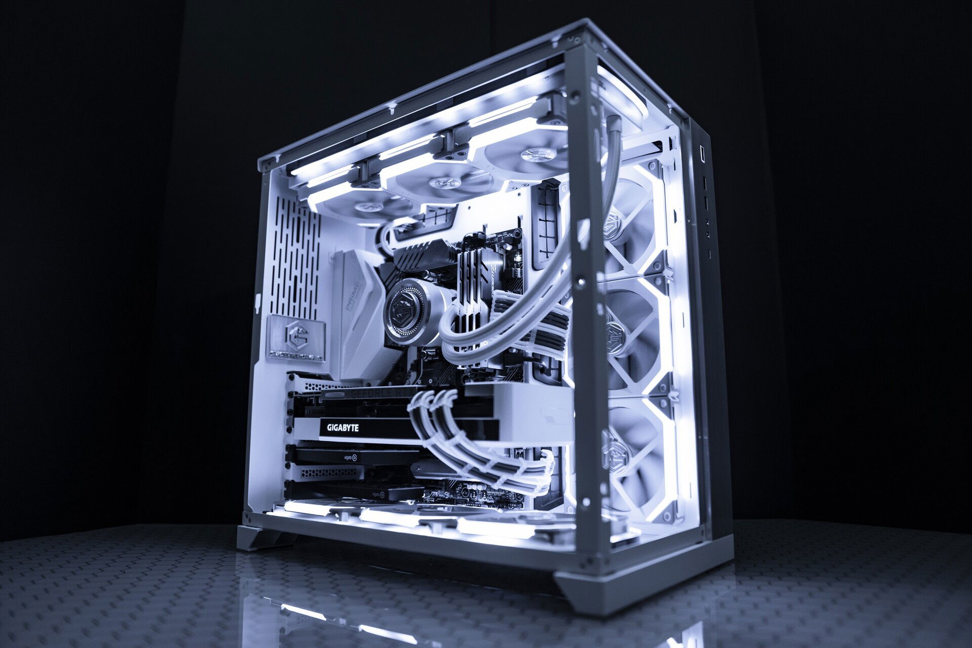 Silver'n'White » builds.gg