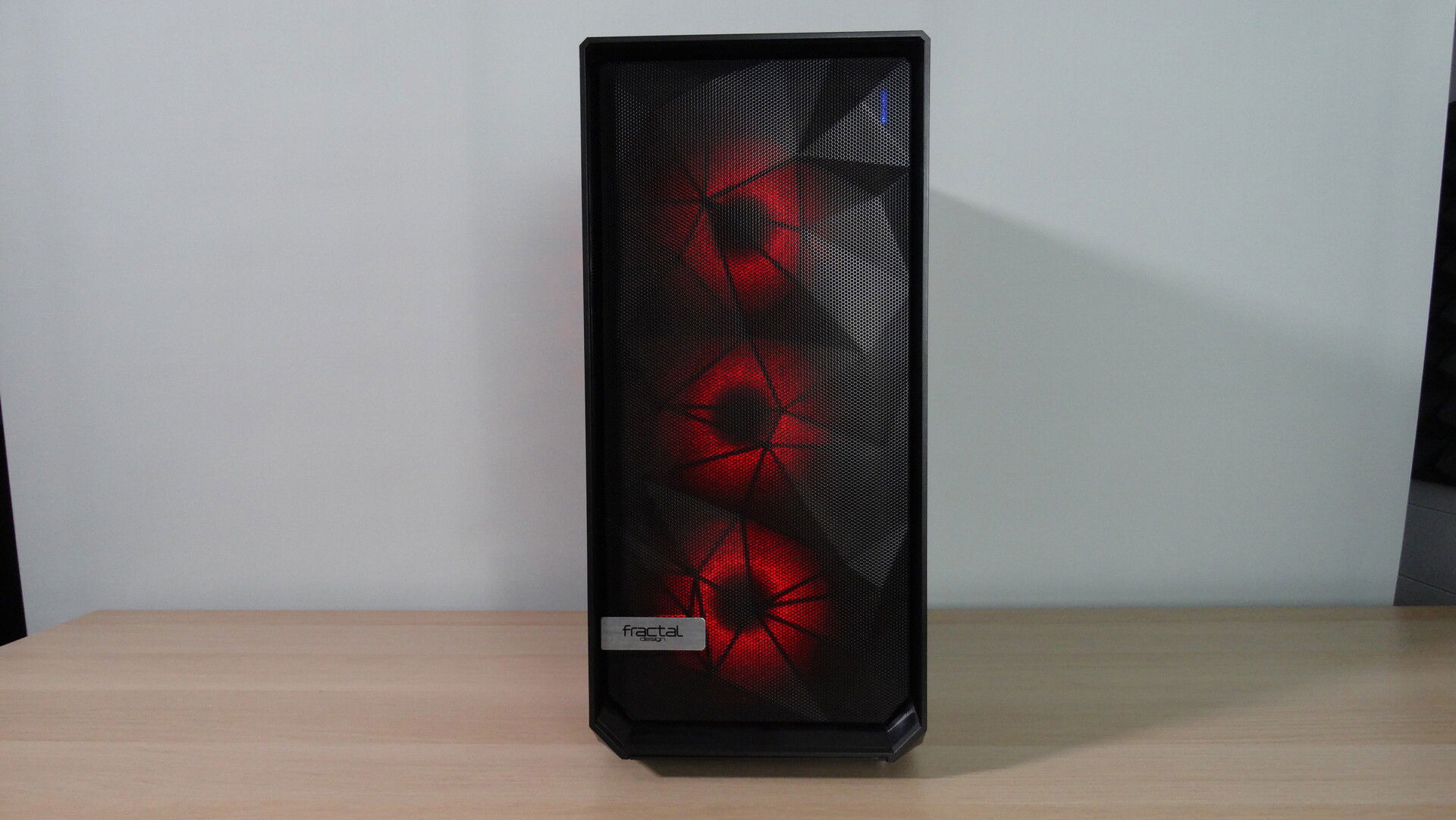 Red Dragon Retro Makeover » builds.gg