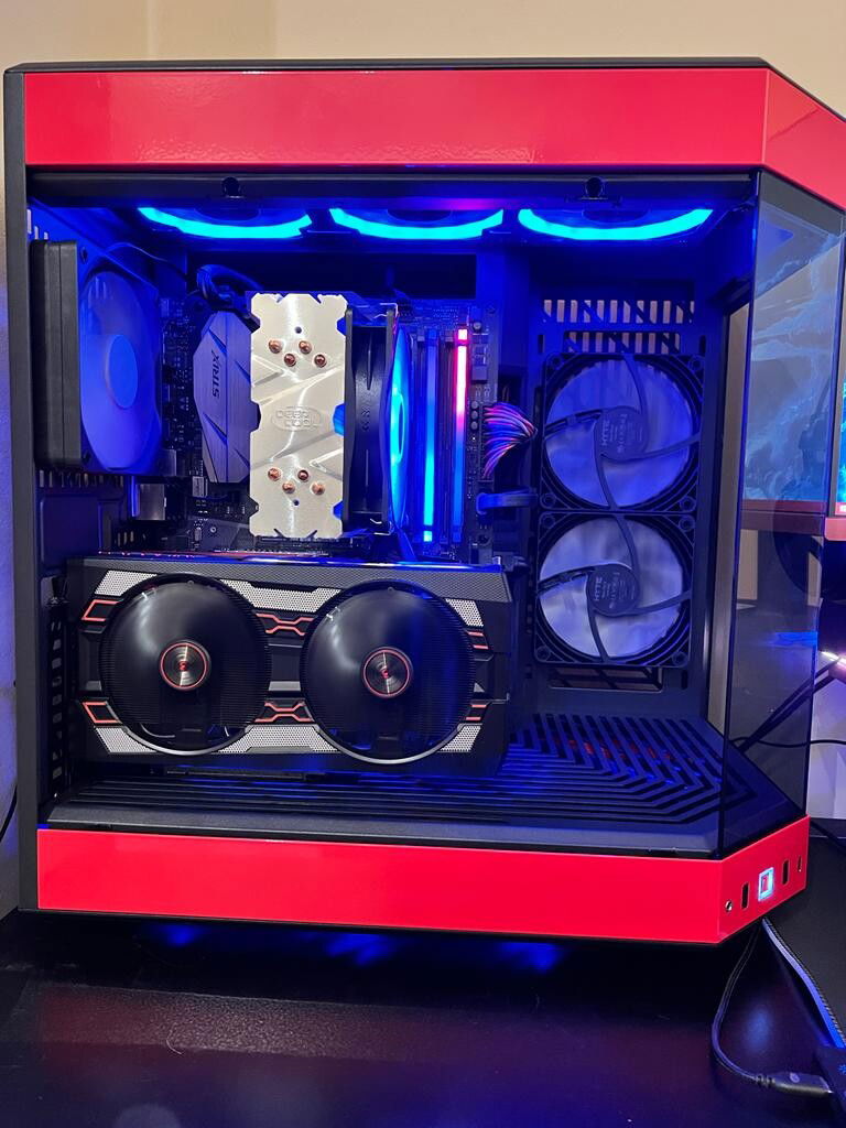 Hyte Y60 (Red) » builds.gg