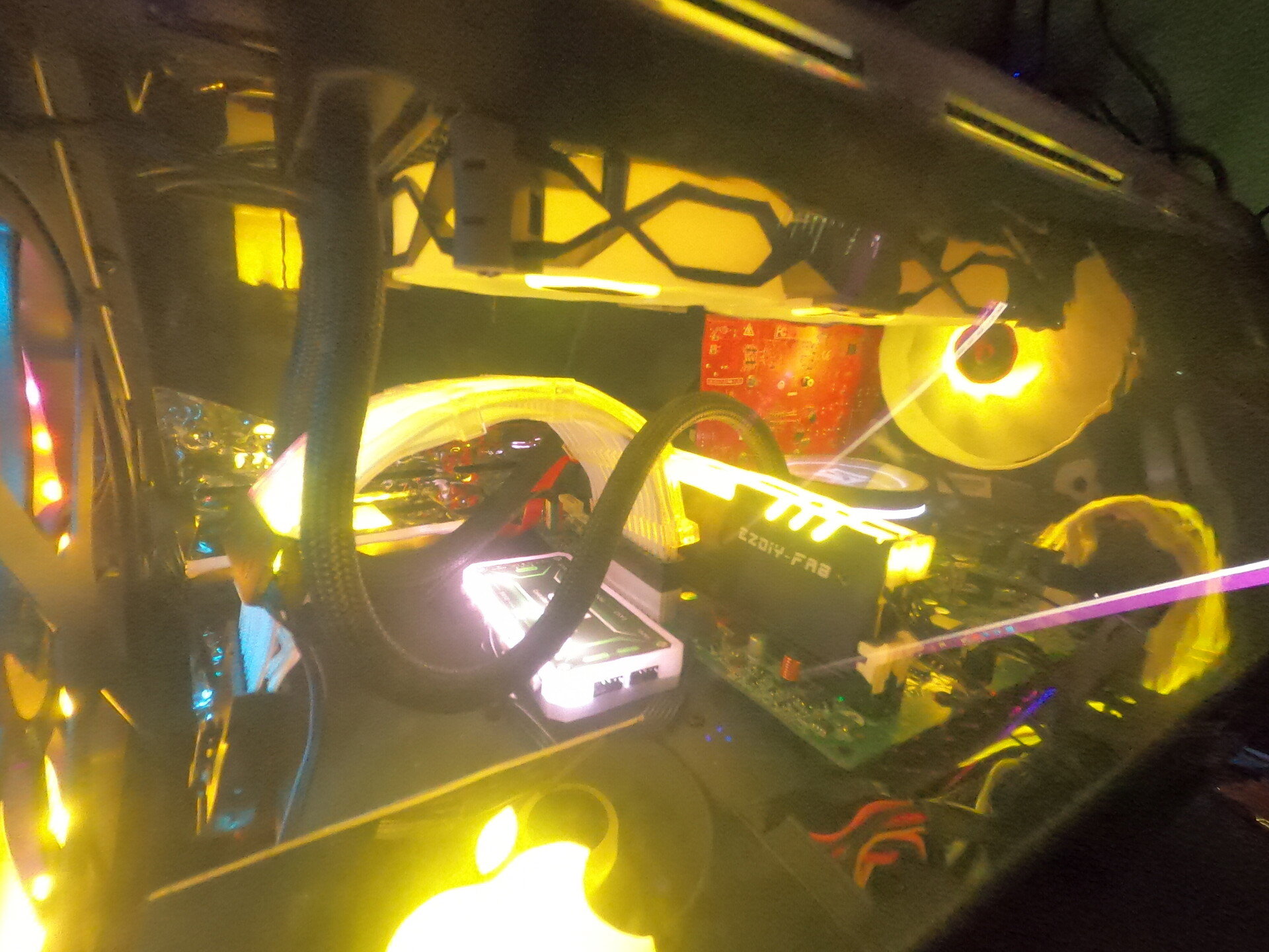 Dell Inspiron 660/MacPro 6,1 Xeon Monterey Hackintosh trash can in a ...