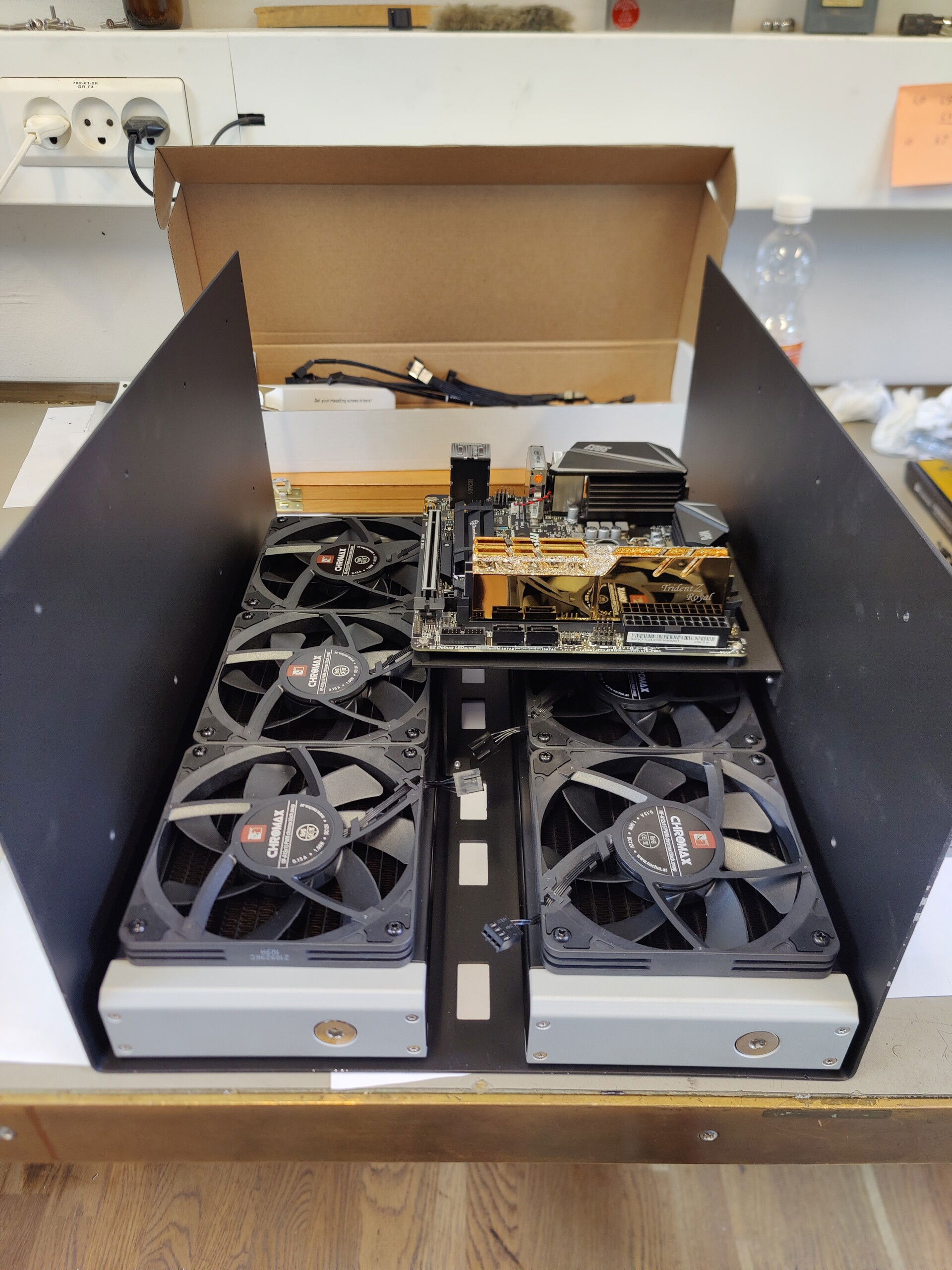 Desk PC Dual water loop » builds.gg