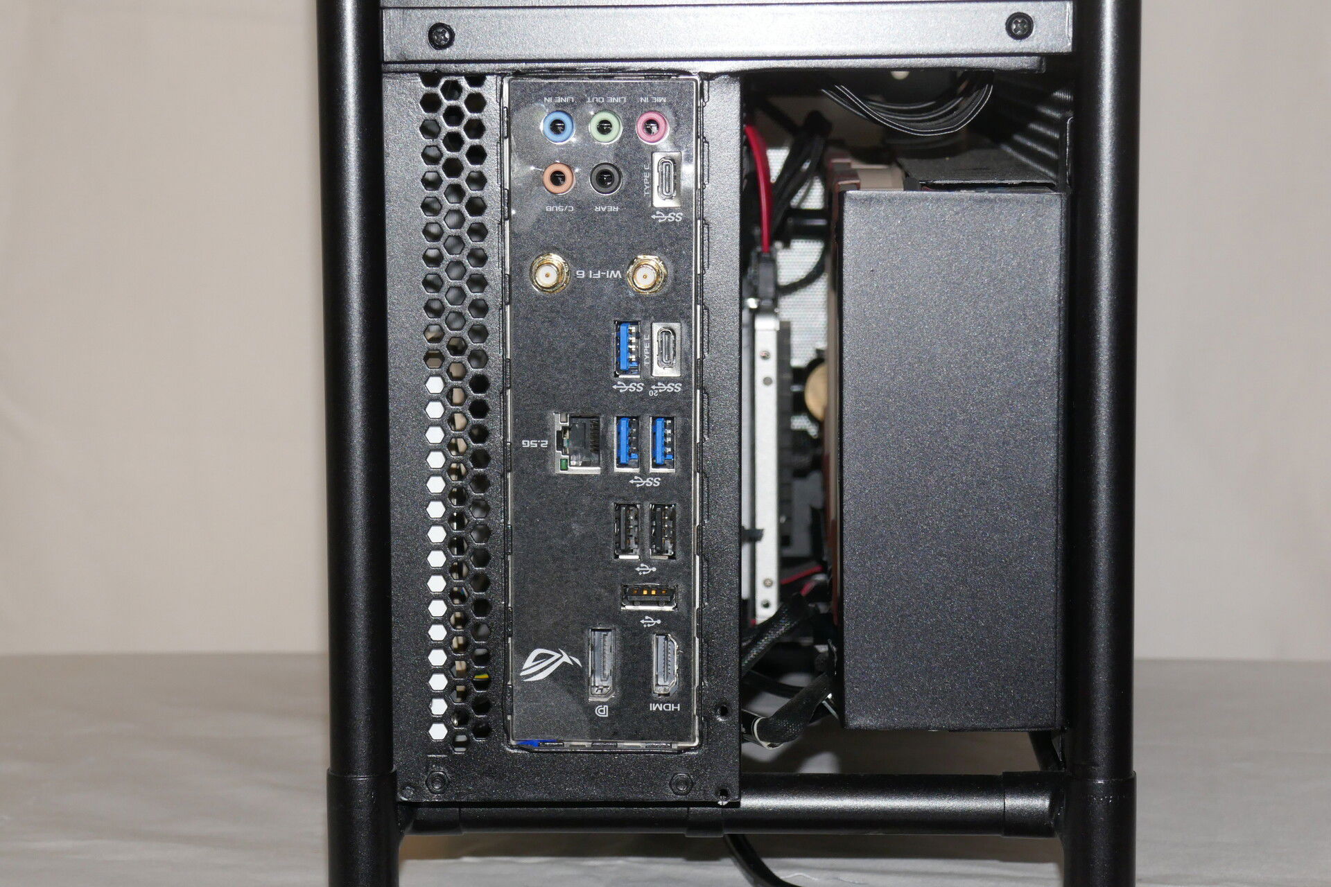 Copper tubed frame PC » builds.gg