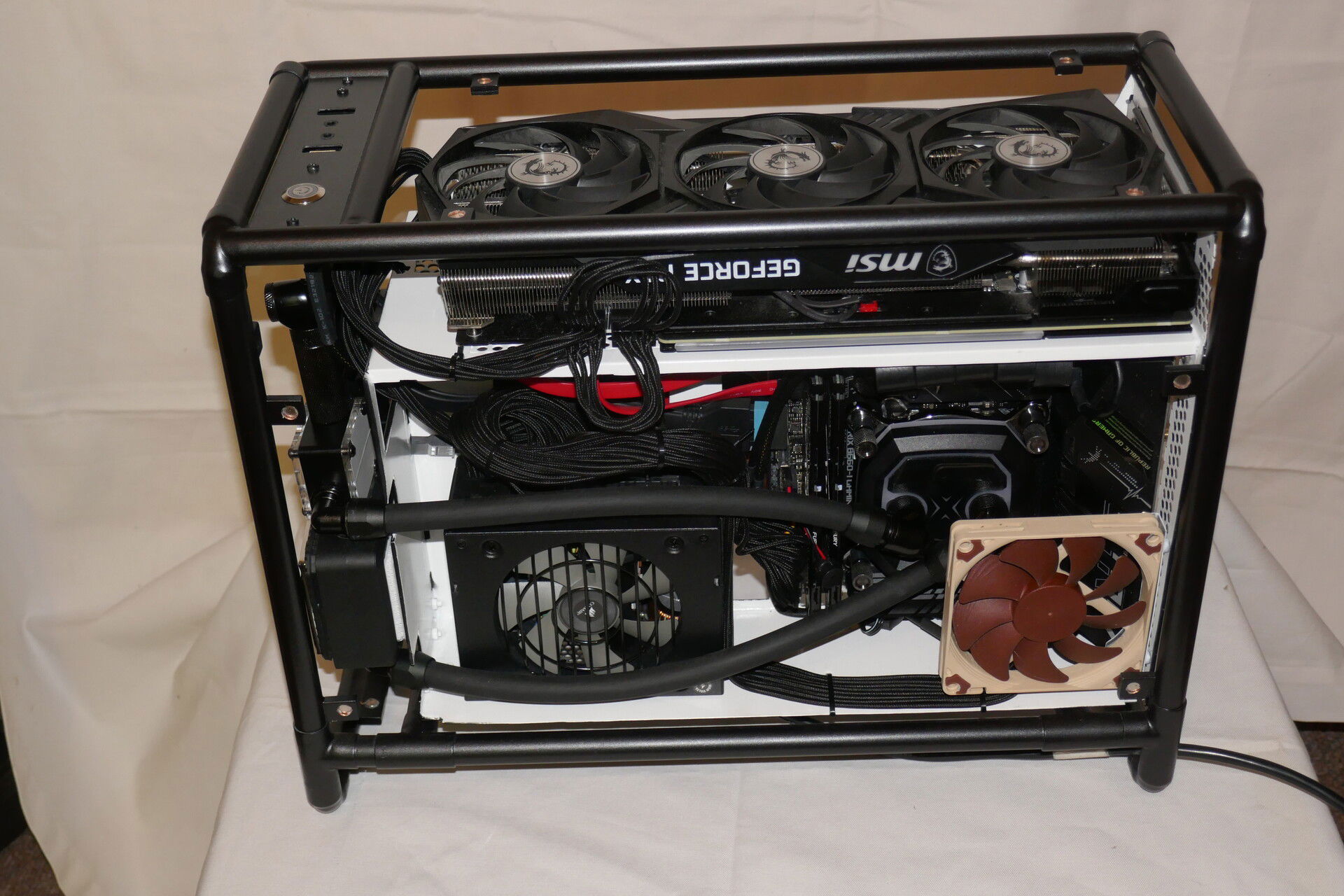 Copper tubed frame PC » builds.gg