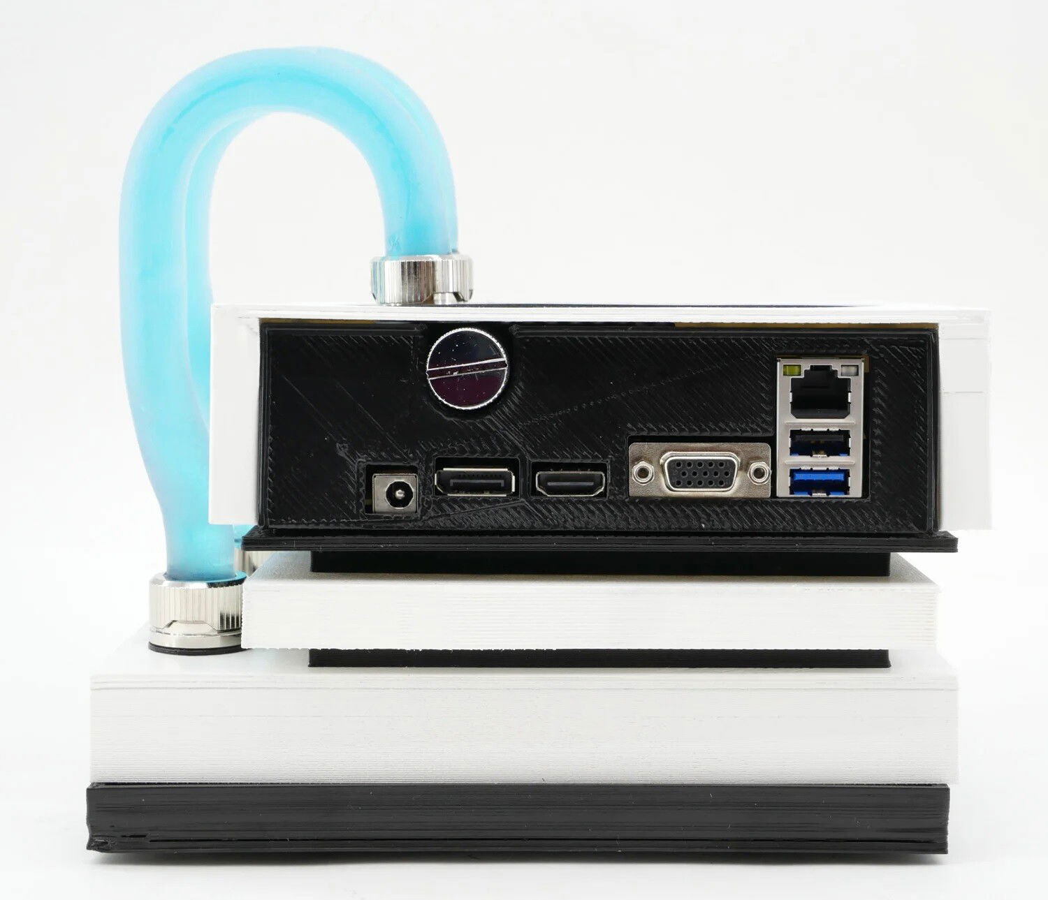 DeskMini X300: liquid, custom and 3D-printer » builds.gg