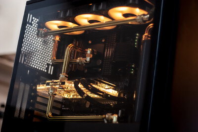 The Conqueror Builds Gg