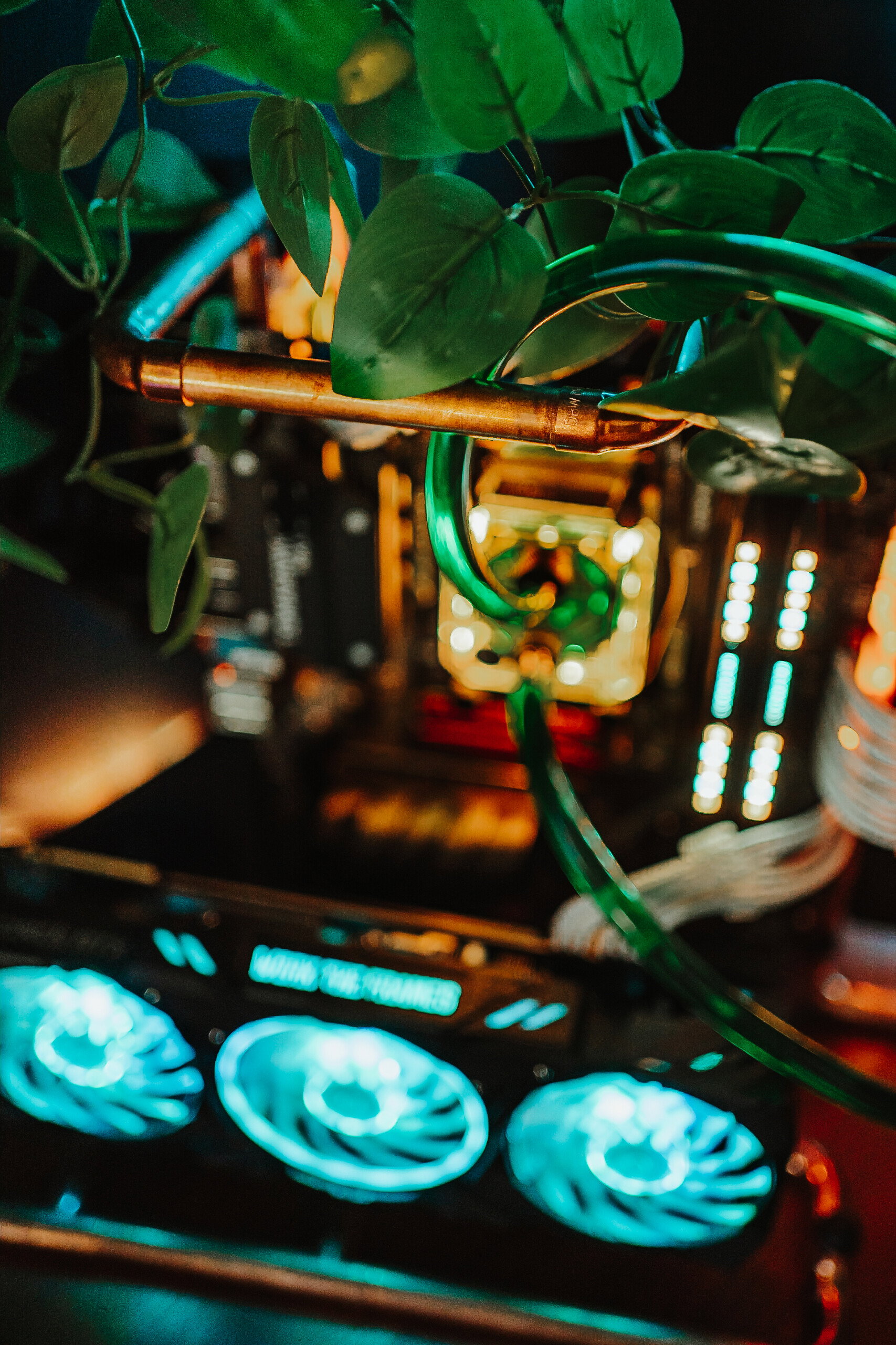 Copper Laboratory » builds.gg