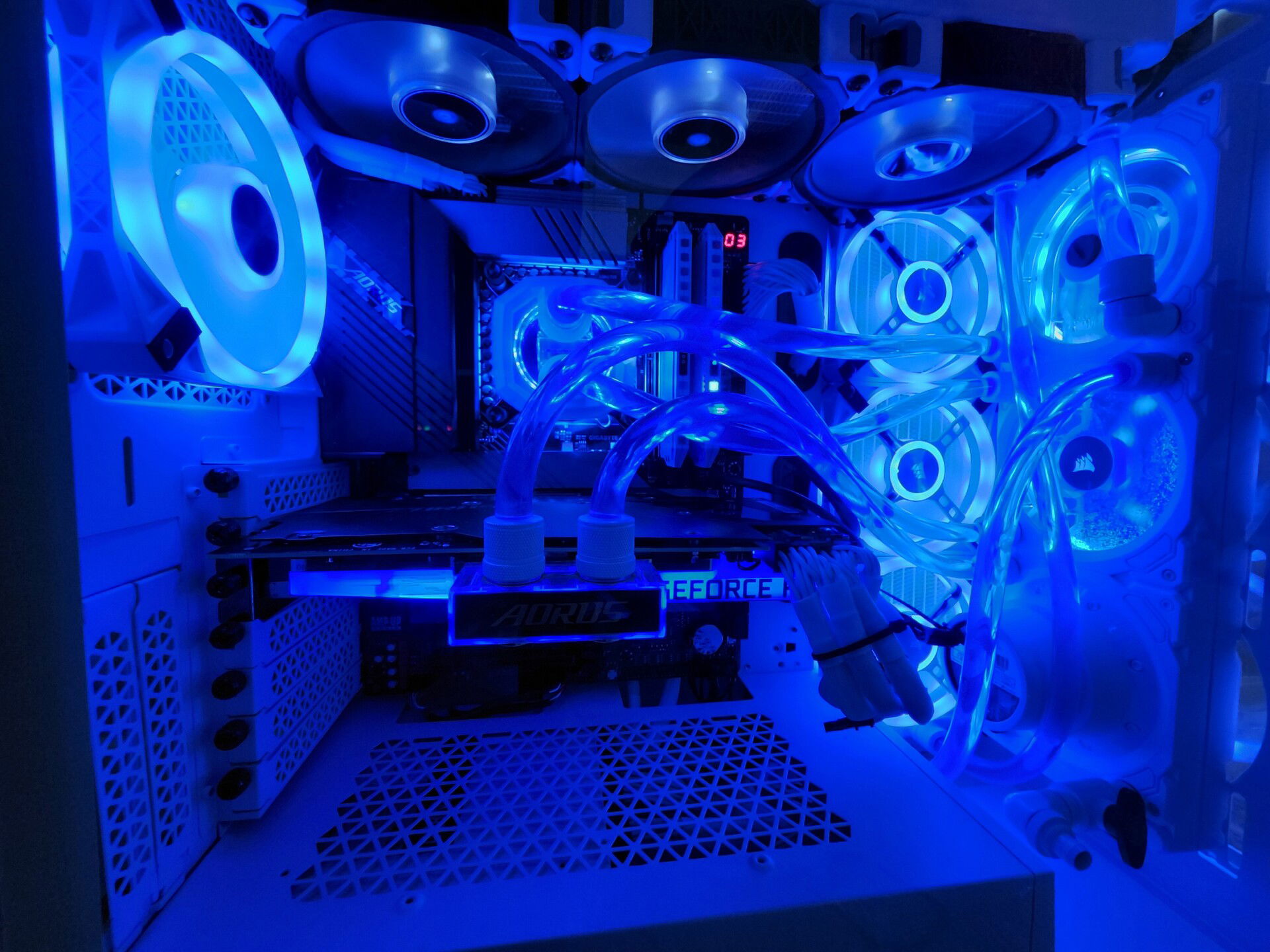 My very second build ever! Corsair Ice Blue » builds.gg