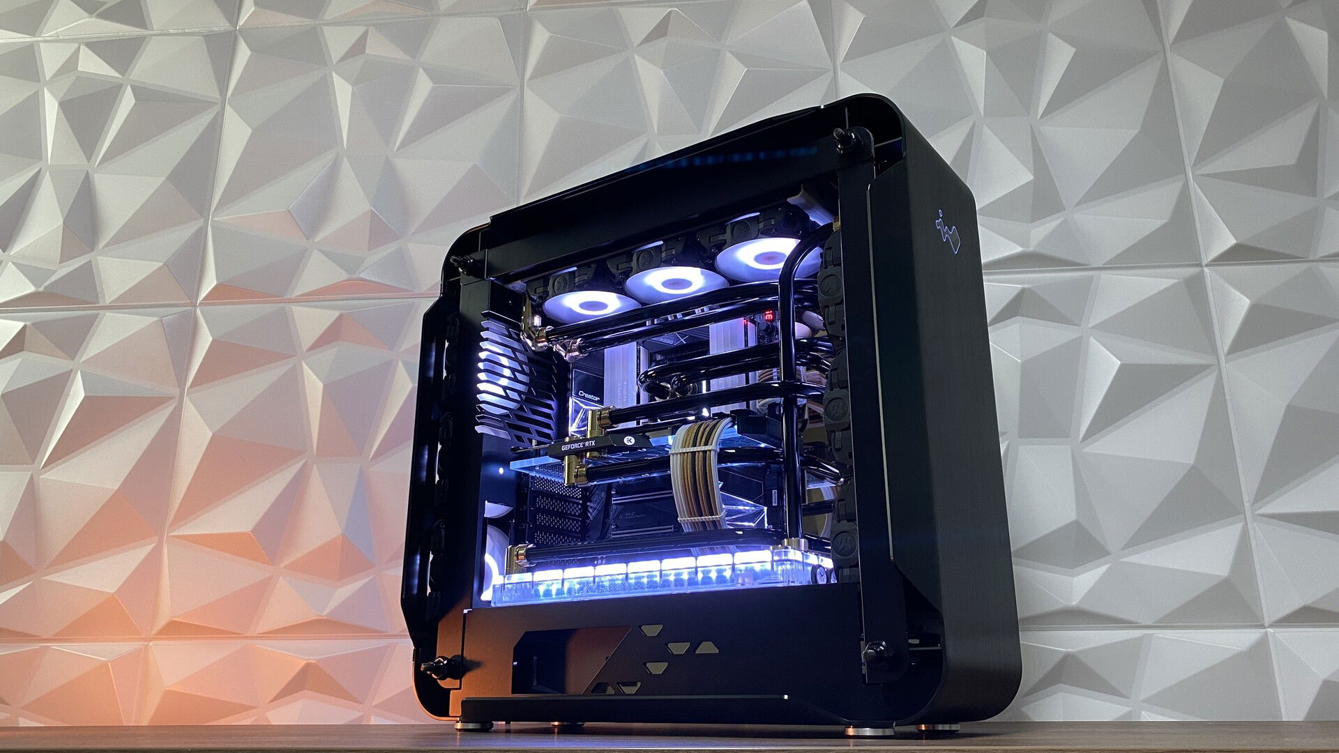 InWin 925 V2 » builds.gg