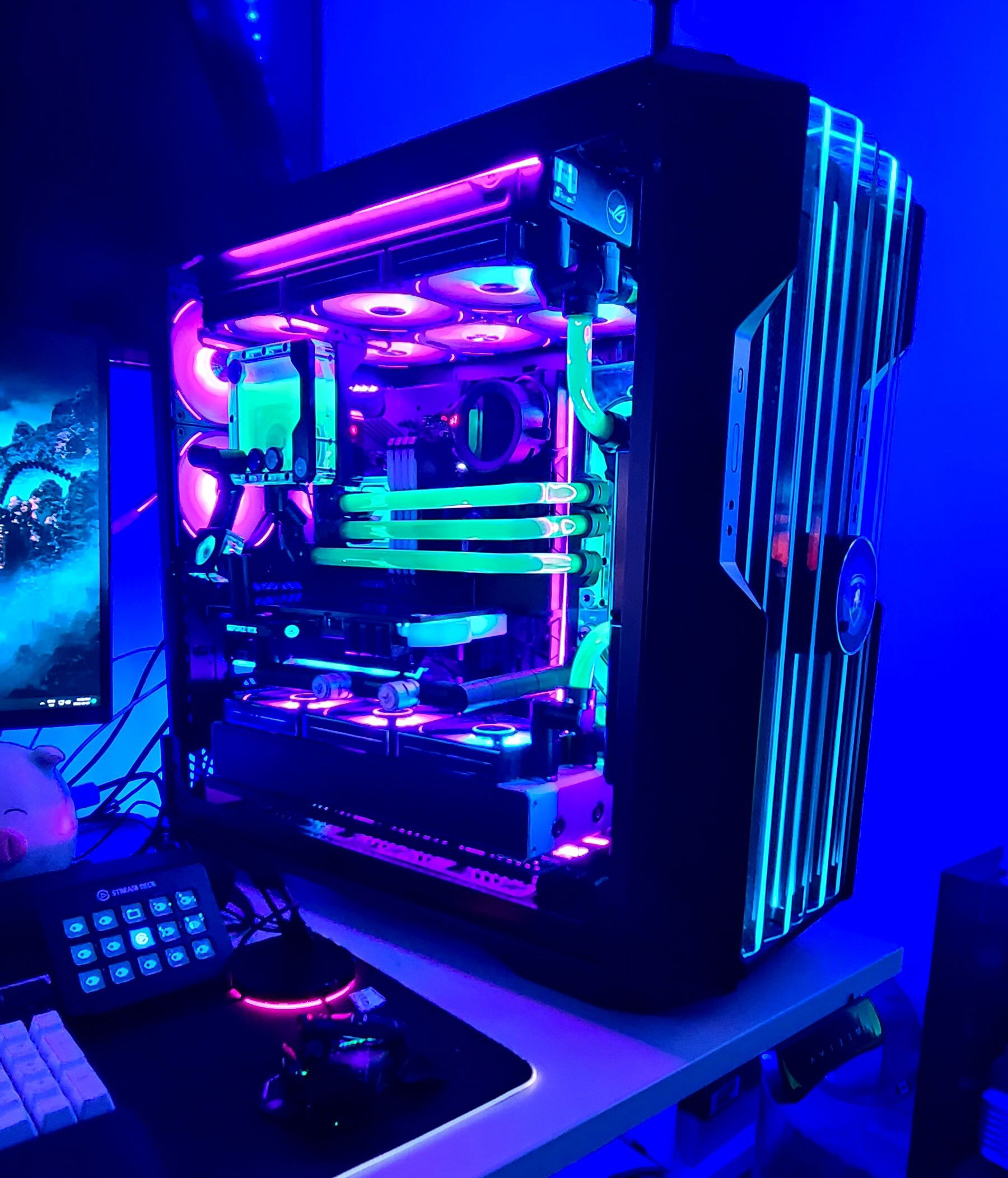 Coolermaster Haf 700 EVO. Watercooled industrial » builds.gg