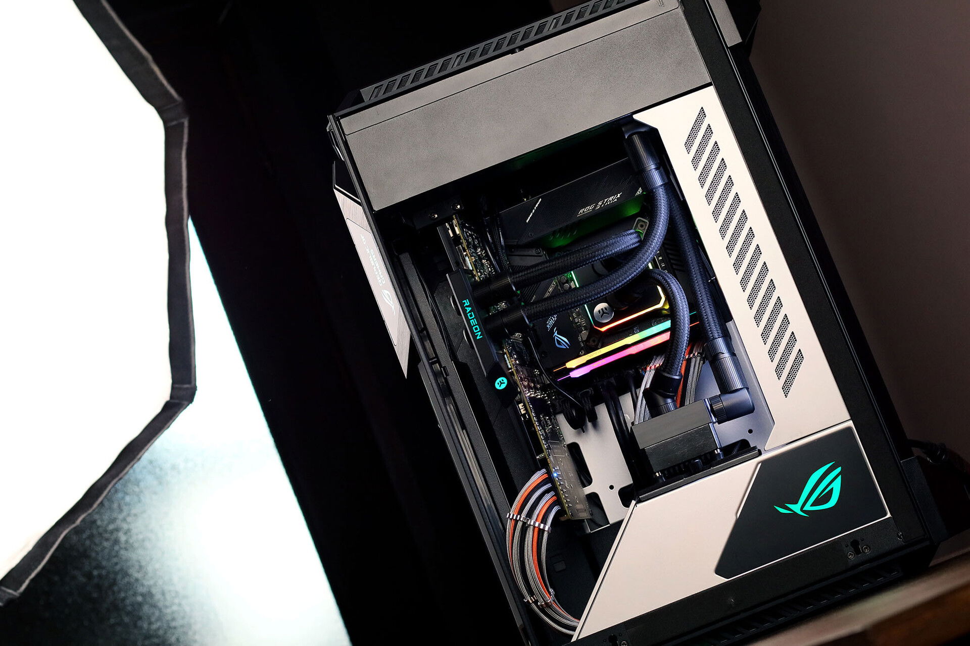 Asus Z11 [water-cooled] build » builds.gg