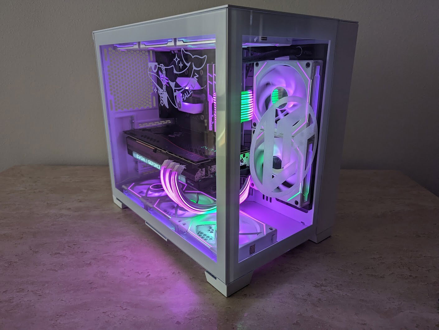 2022 Linus Tech Tips Whale PC » builds.gg