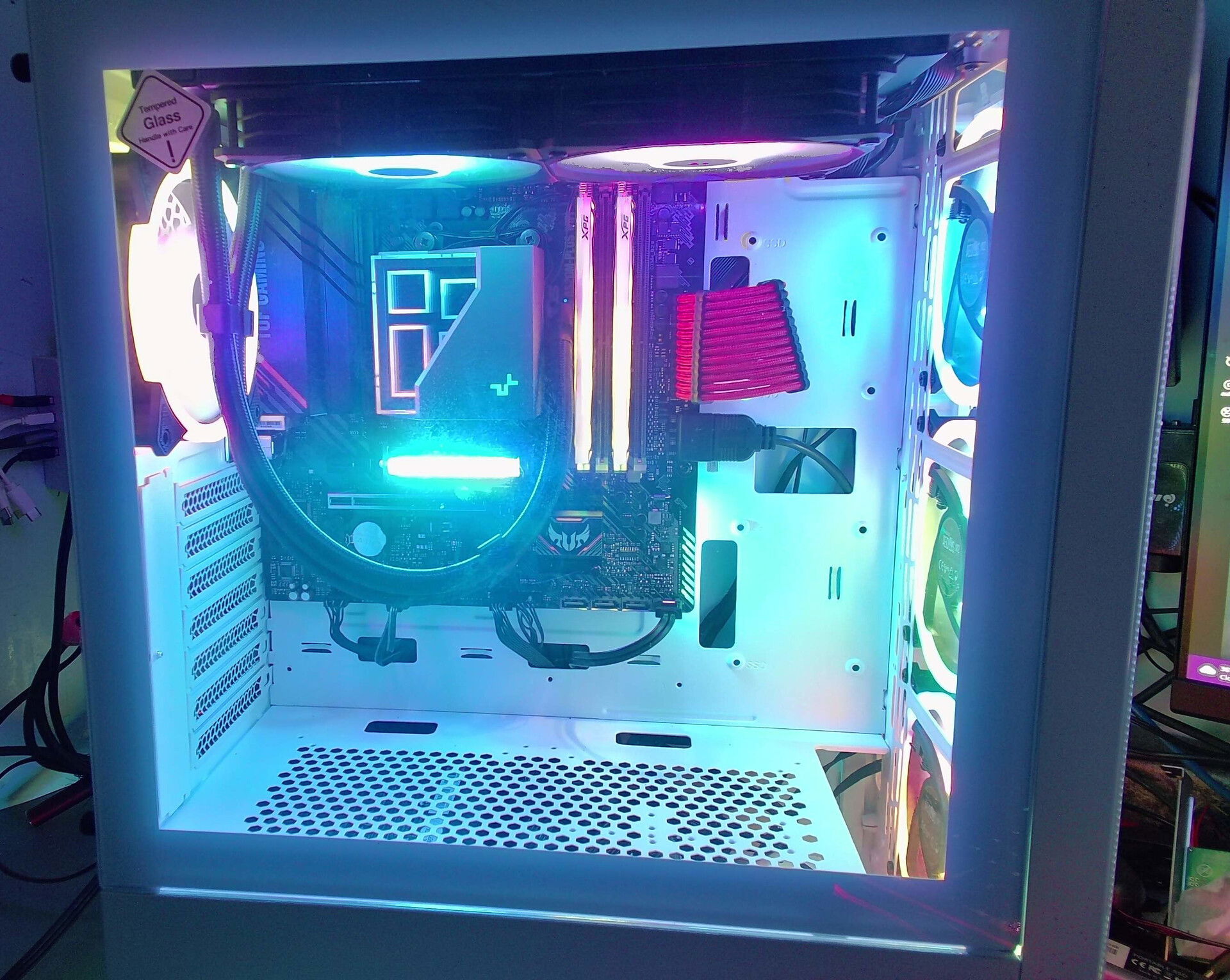 Gamdias Athena Zeus M6 Buildsgg