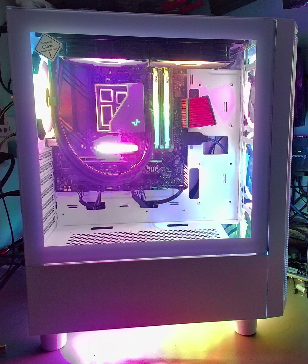 Gamdias Athena Zeus M6 Buildsgg