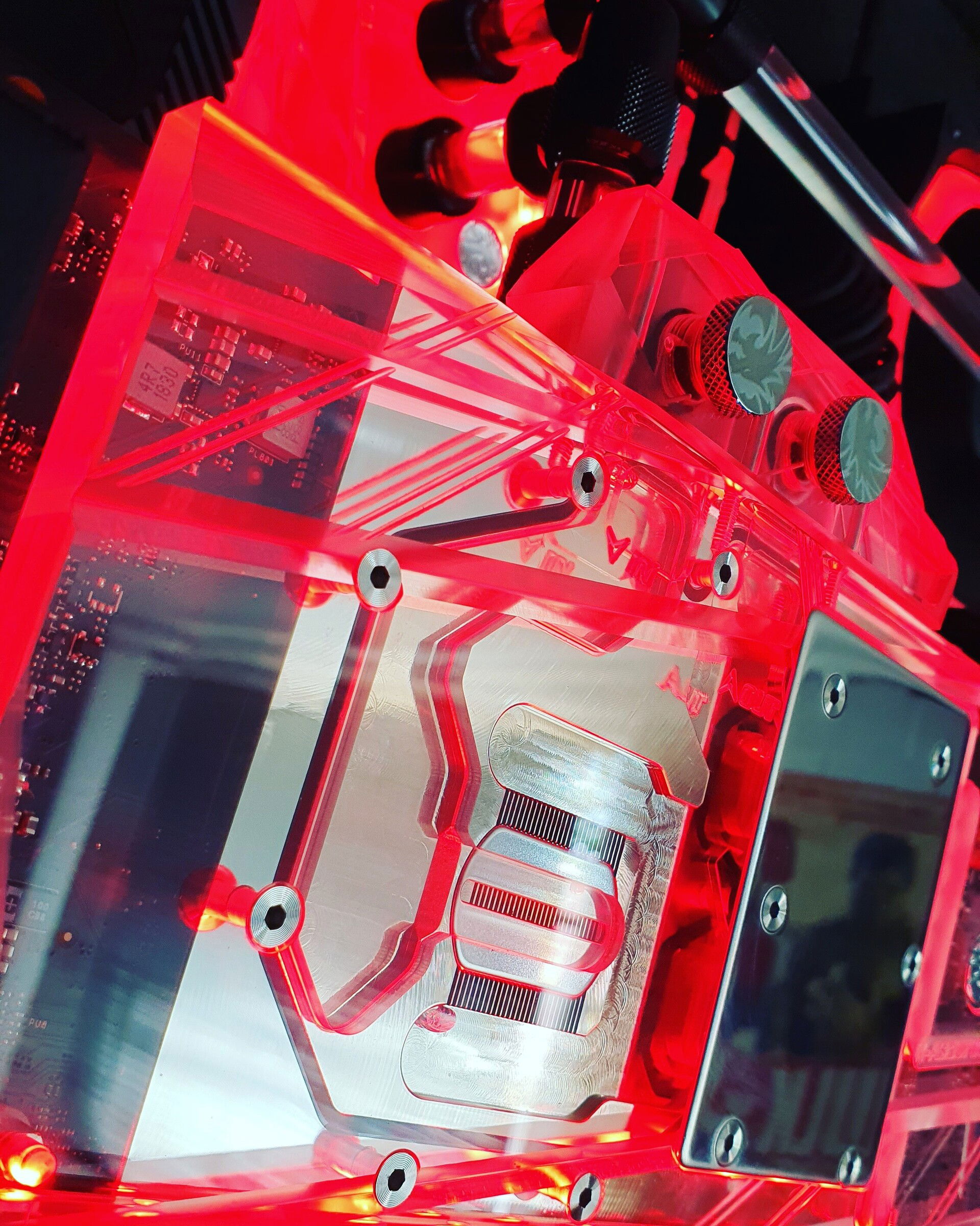 Thermaltake P3 - R3D » builds.gg