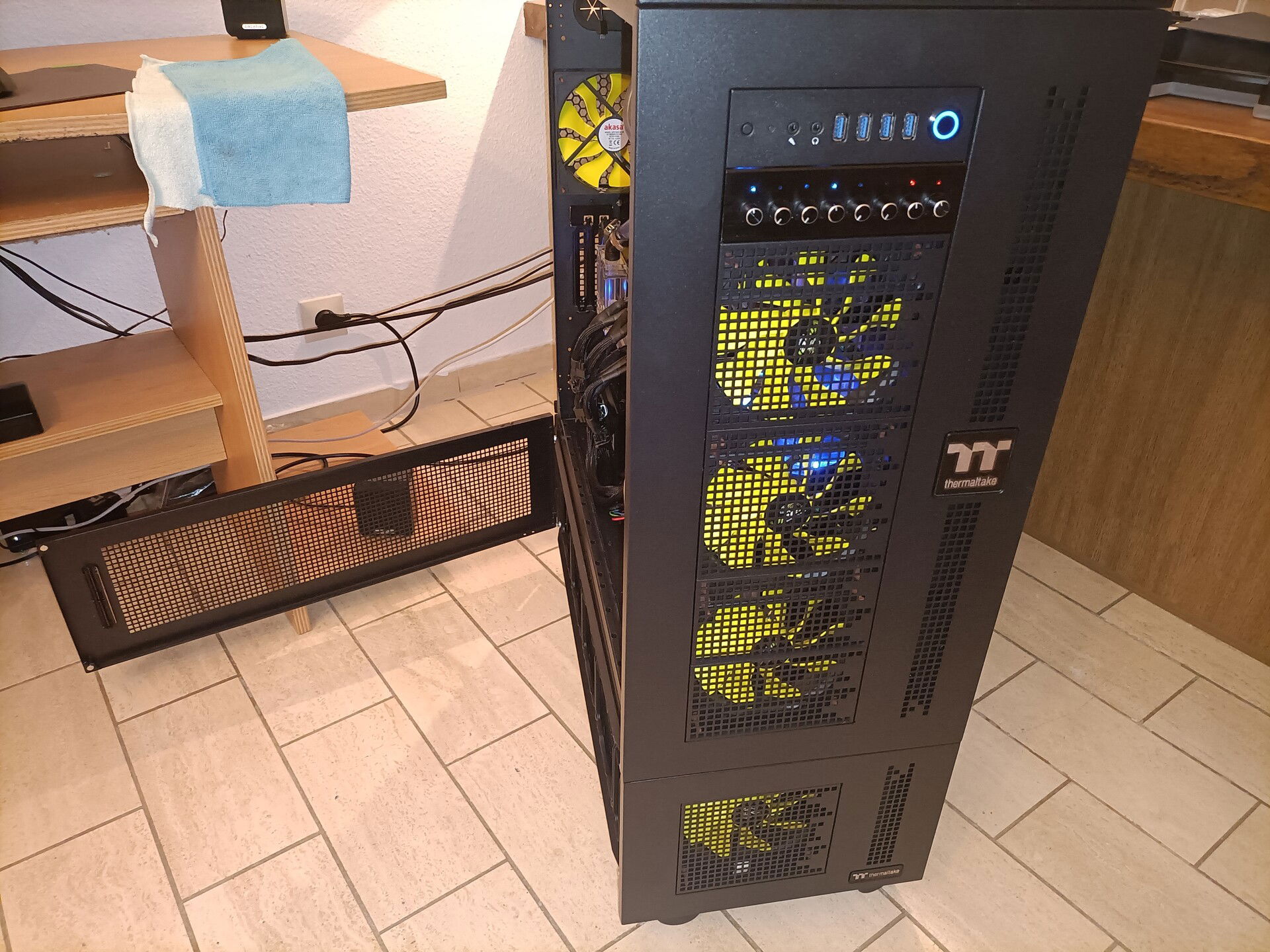 Thermaltake core wp100 » builds.gg