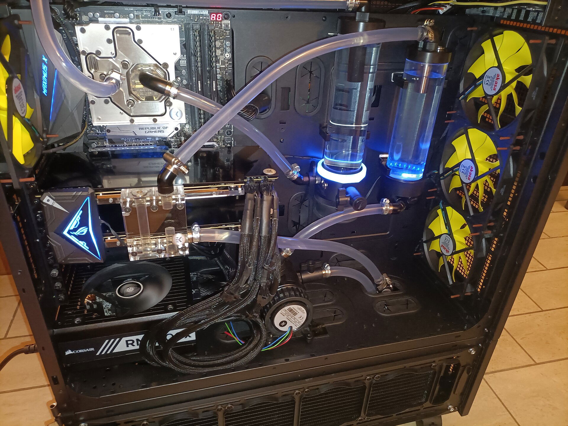 Thermaltake core wp100 » builds.gg