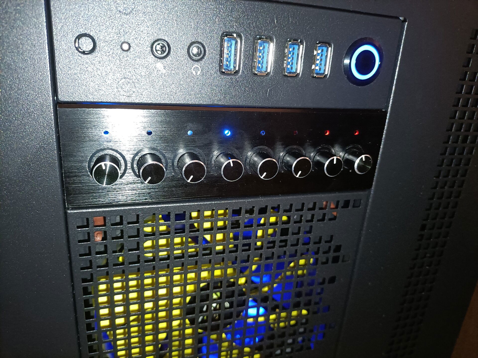 Thermaltake core wp100 » builds.gg