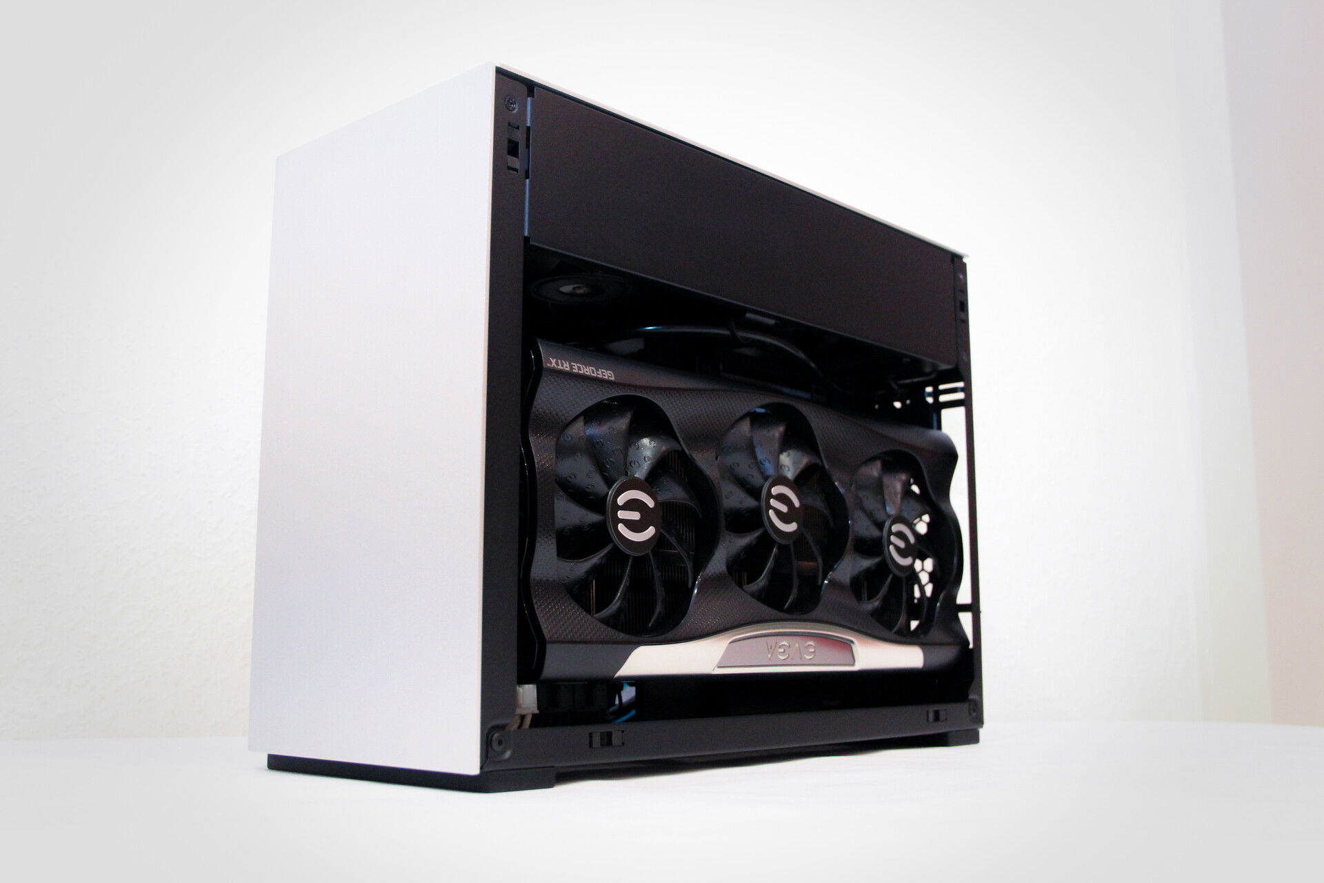 DAN A4 H2O / ITX Monster » builds.gg