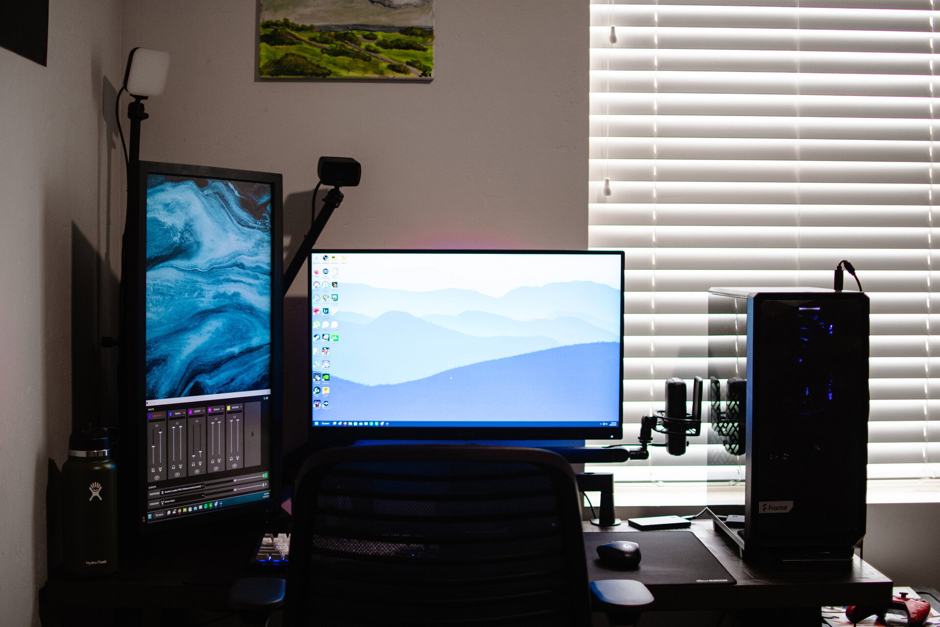College Streaming/Gaming Setup » builds.gg