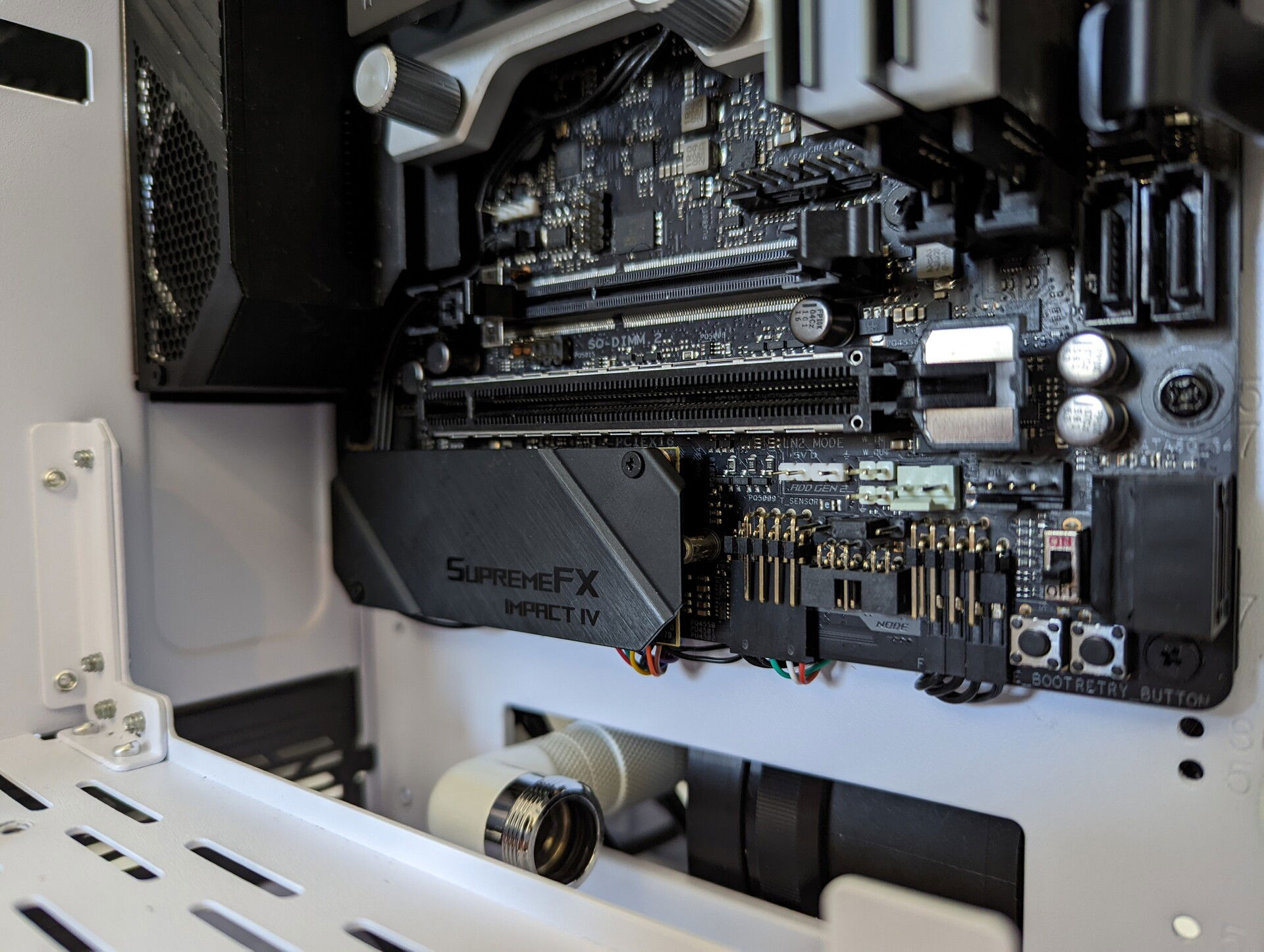 Clean | Simple-ish | O11D Mini | Custom Loop » builds.gg