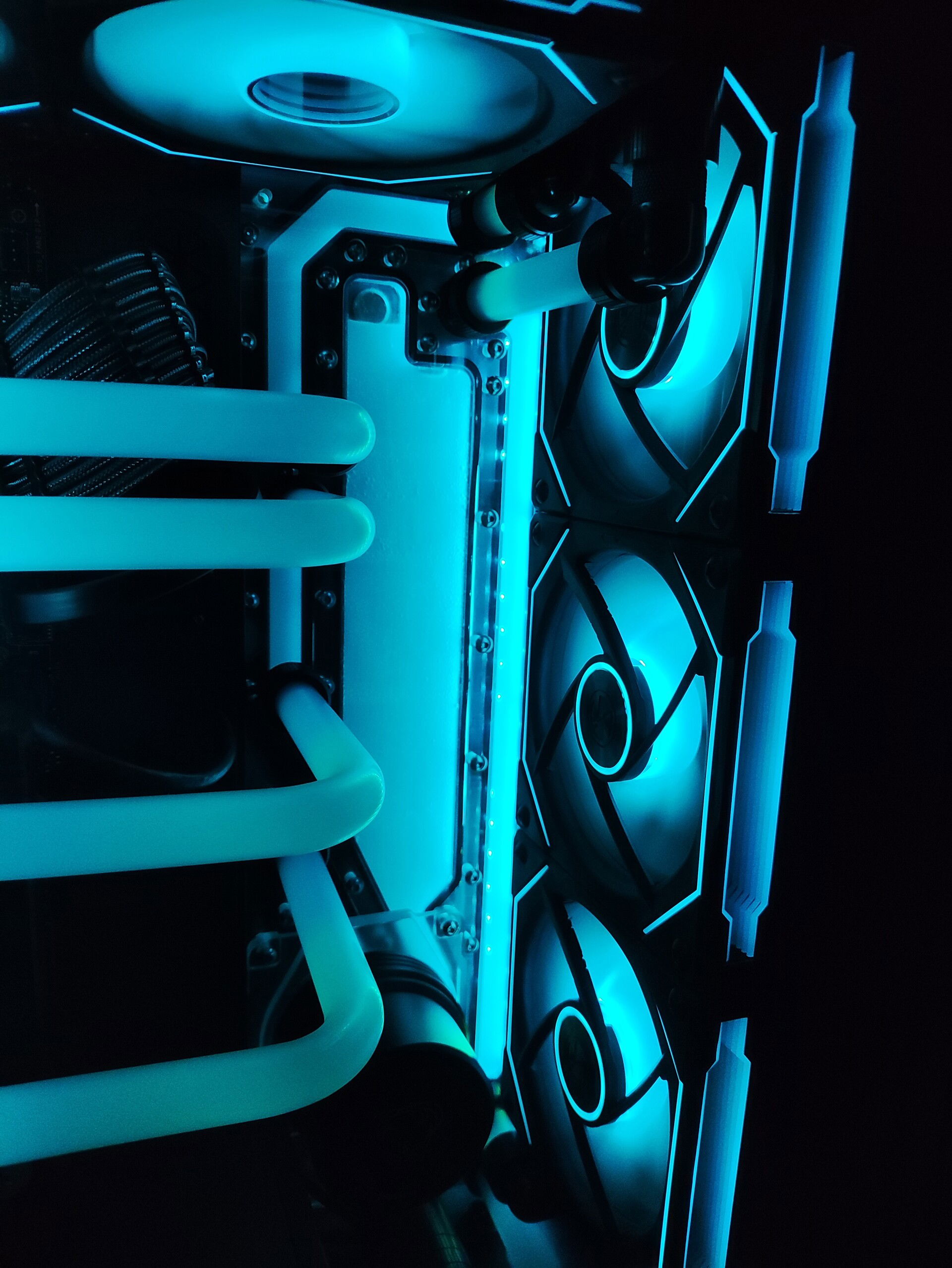 Corsair 5000D Watercooled Build » builds.gg