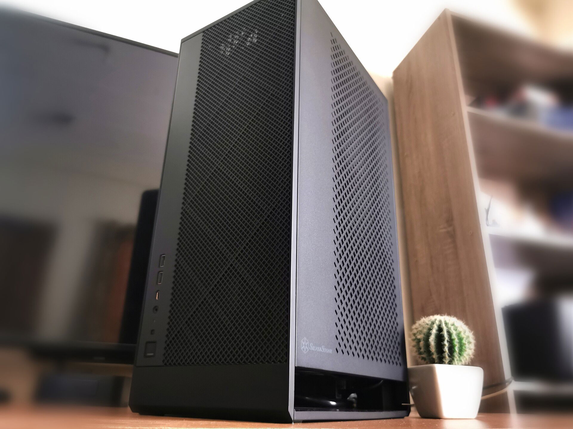 Dark - an unassuming Alta G1M build » builds.gg