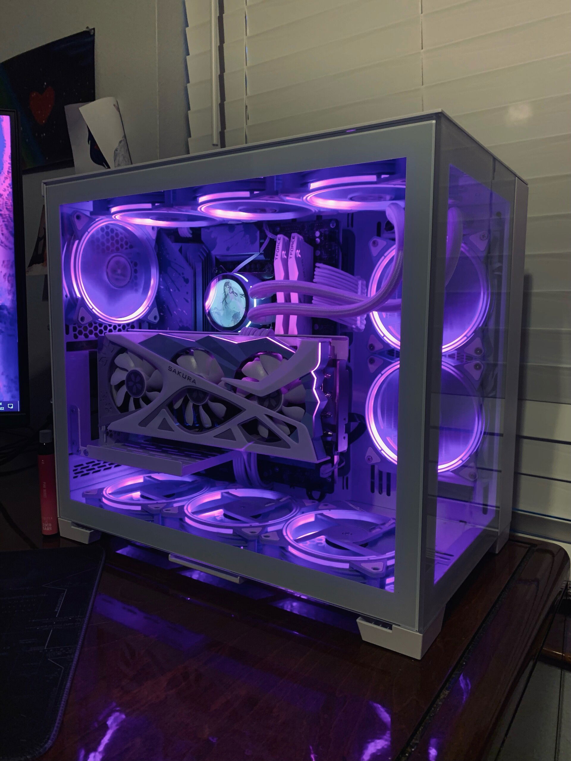 Sakura. » builds.gg