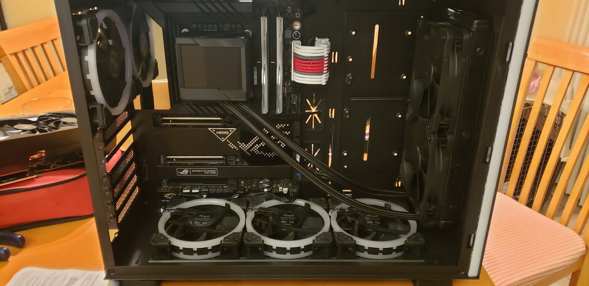 Creator/Gaming rig » builds.gg
