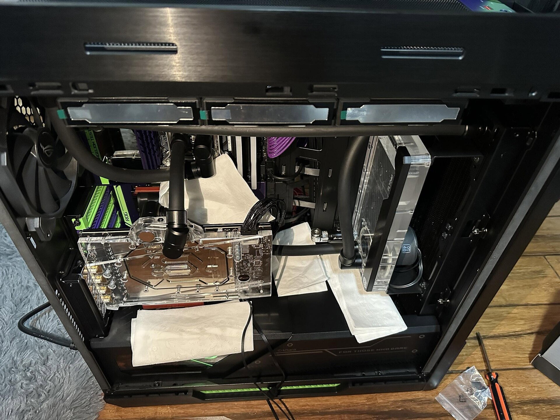 EVA 13900K - 4090 Watercooled » builds.gg