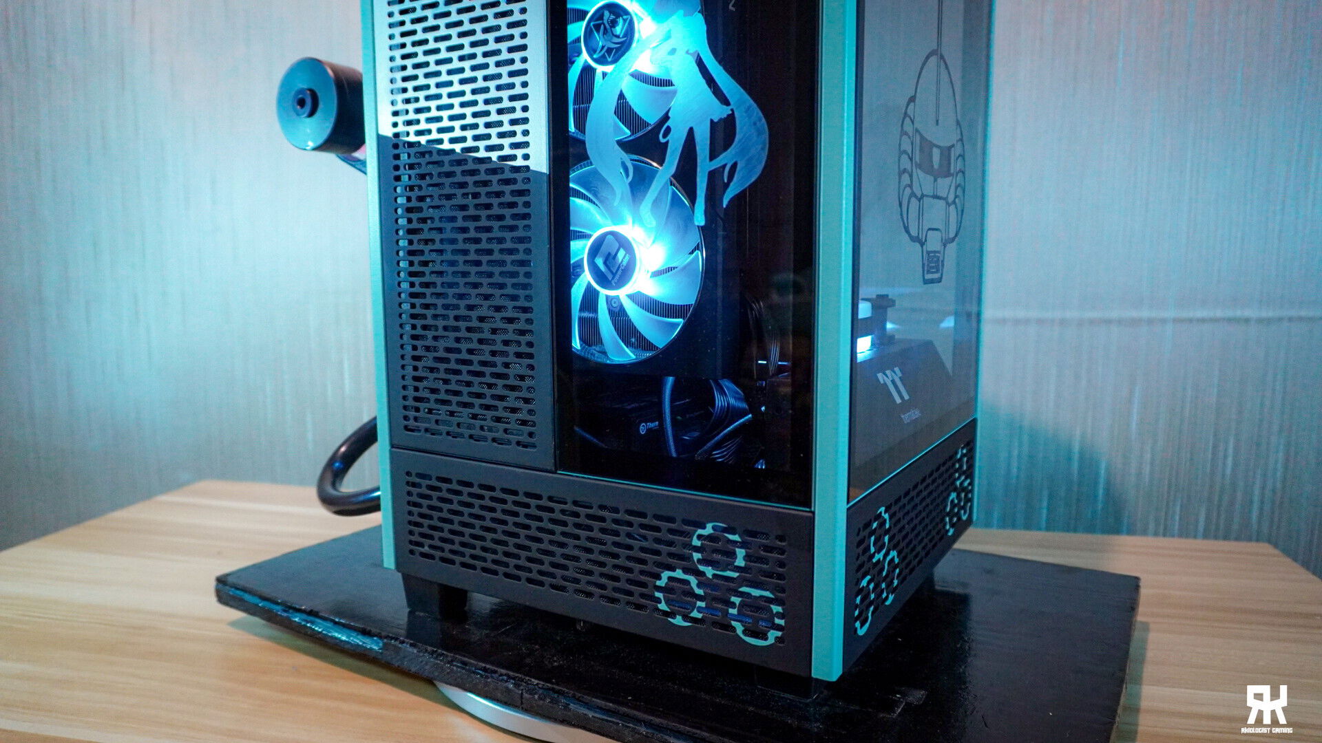 Hatsune Miku x Zaku II » builds.gg