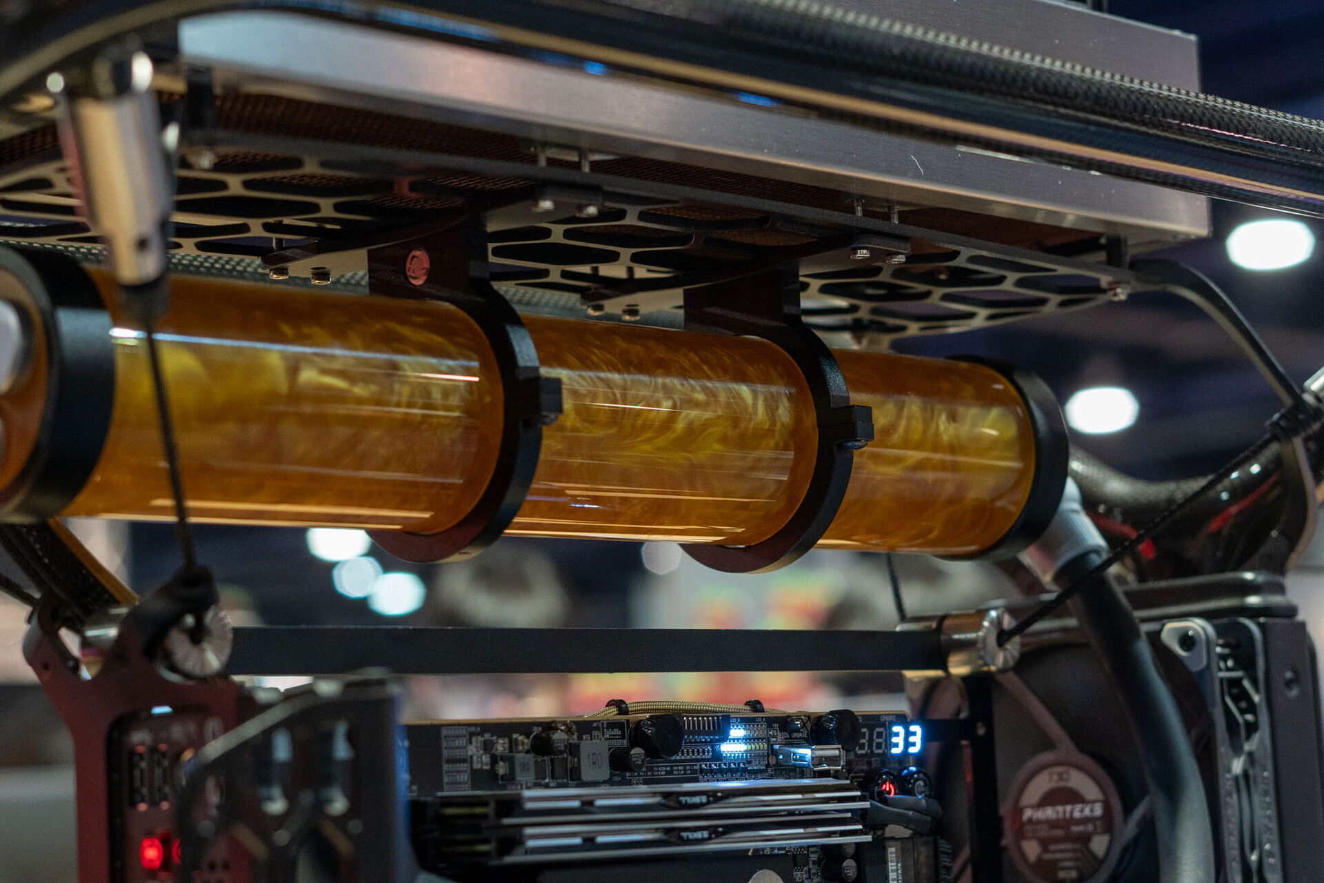 EVGA E1 Custom Loop » builds.gg