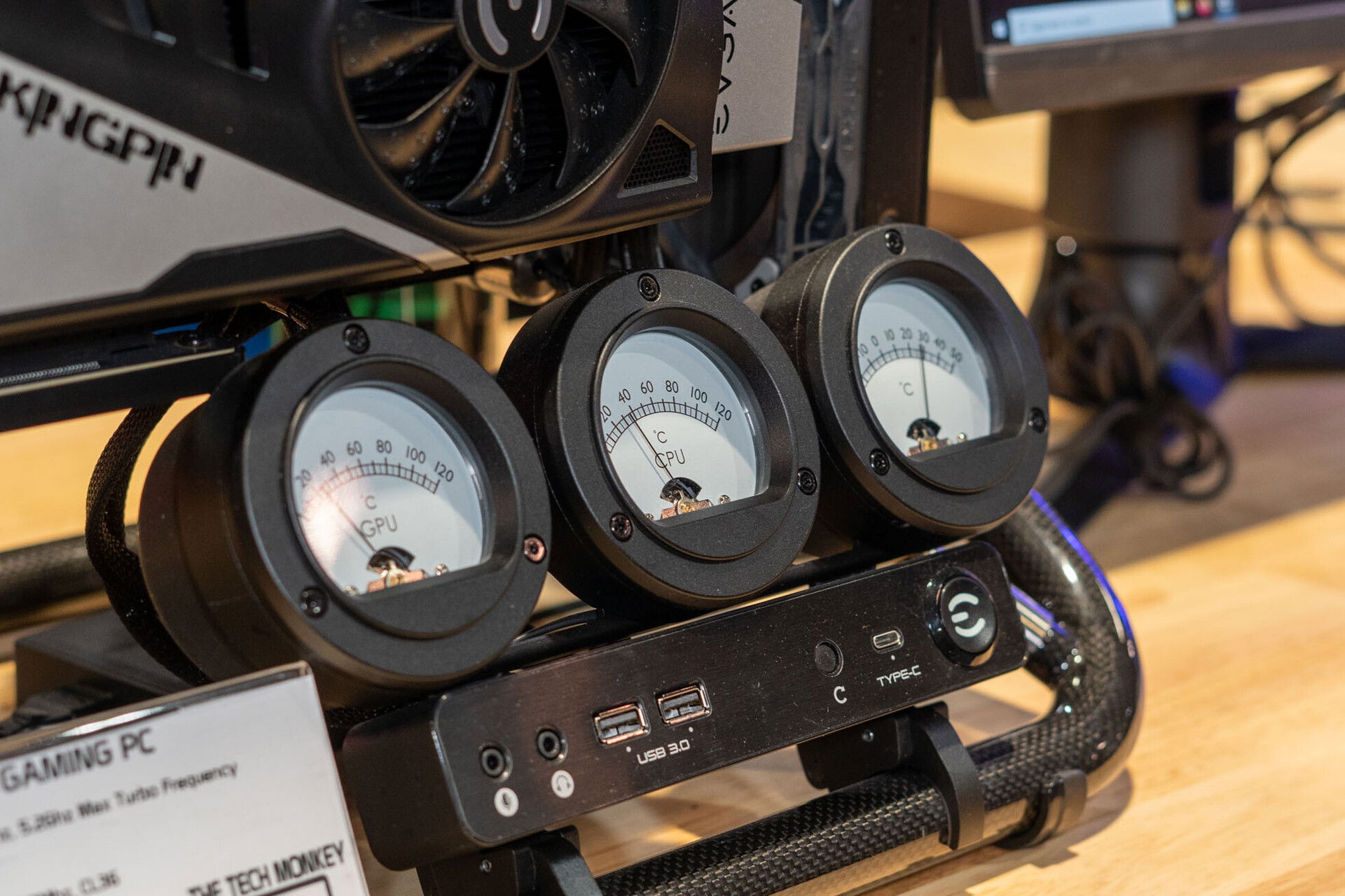 EVGA E1 Custom Loop » builds.gg